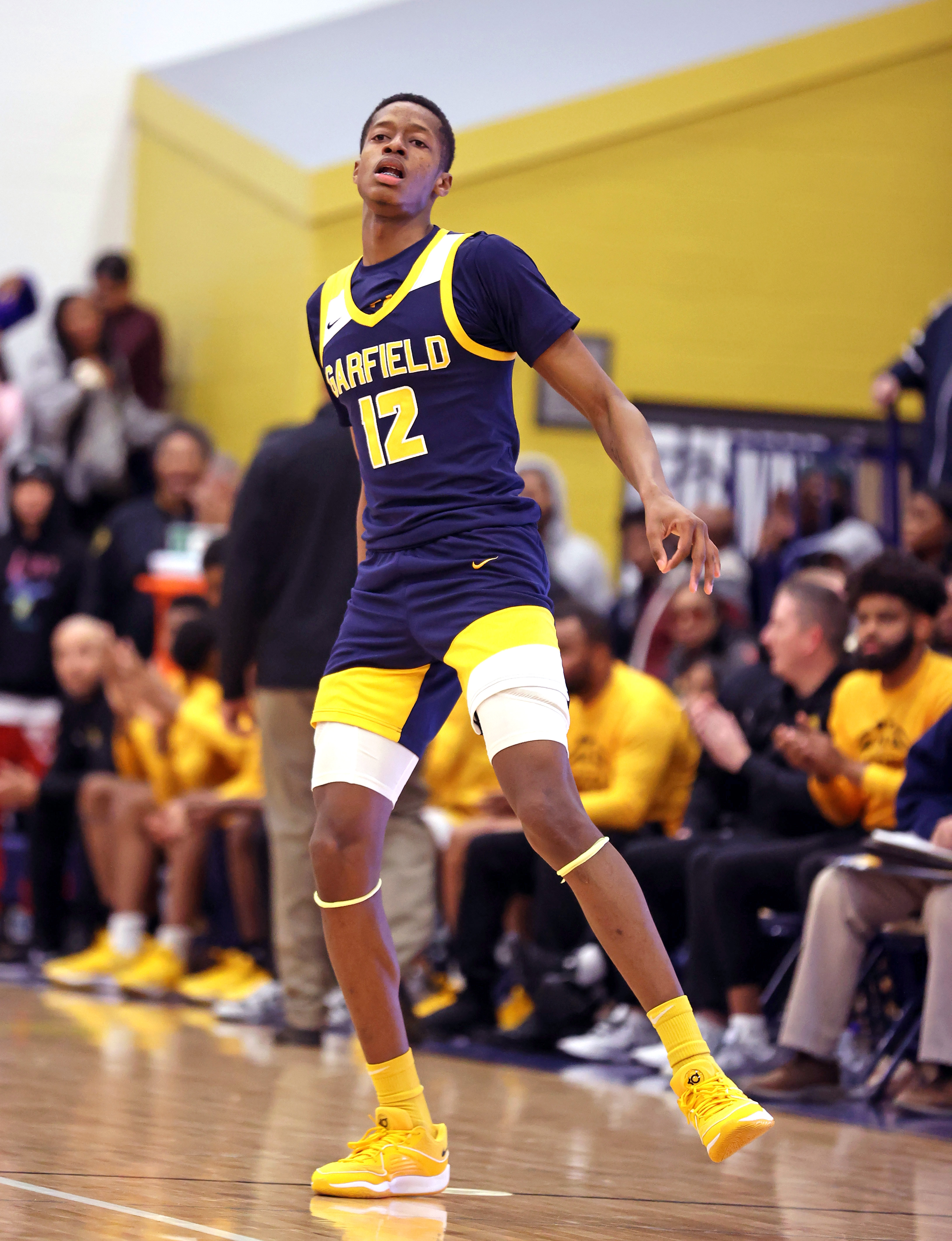 Boys high school hoops: Garfield Heights at Warrensville Heights ...