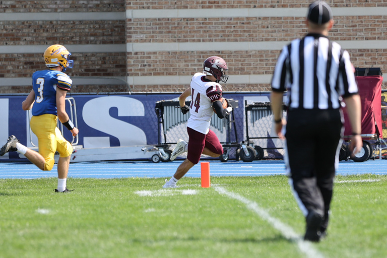 Wilson football hosts Lehighton on Sept. 17, 2022 - lehighvalleylive.com