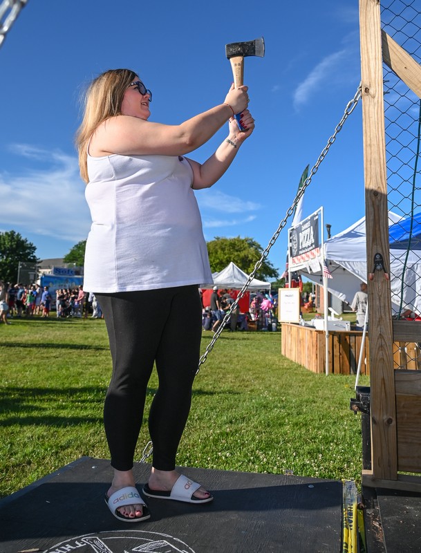 Rotary Club’s Carnival draws crowds to East Longmeadow (photos ...