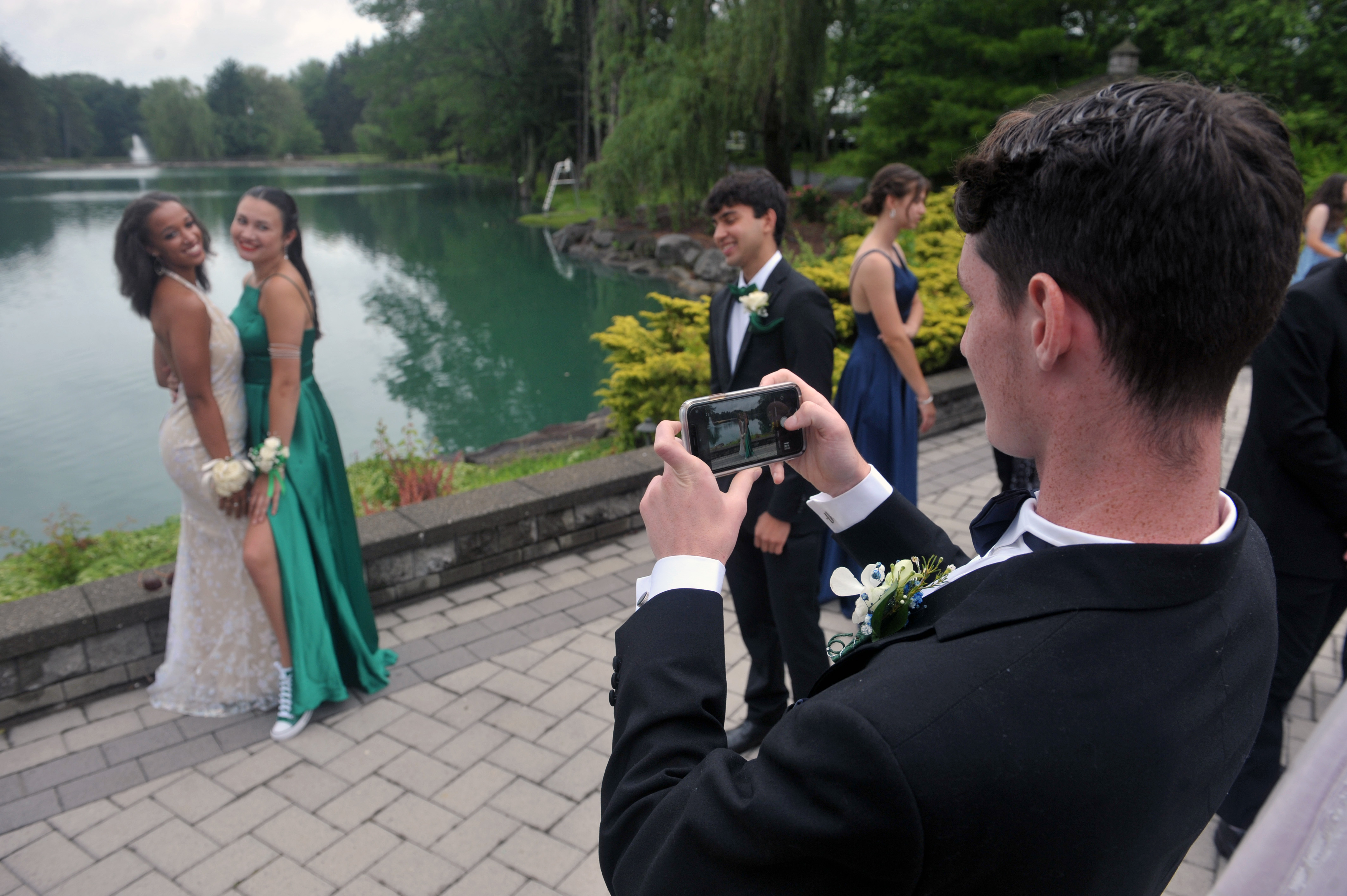 Hightstown High School Prom 2021 - nj.com