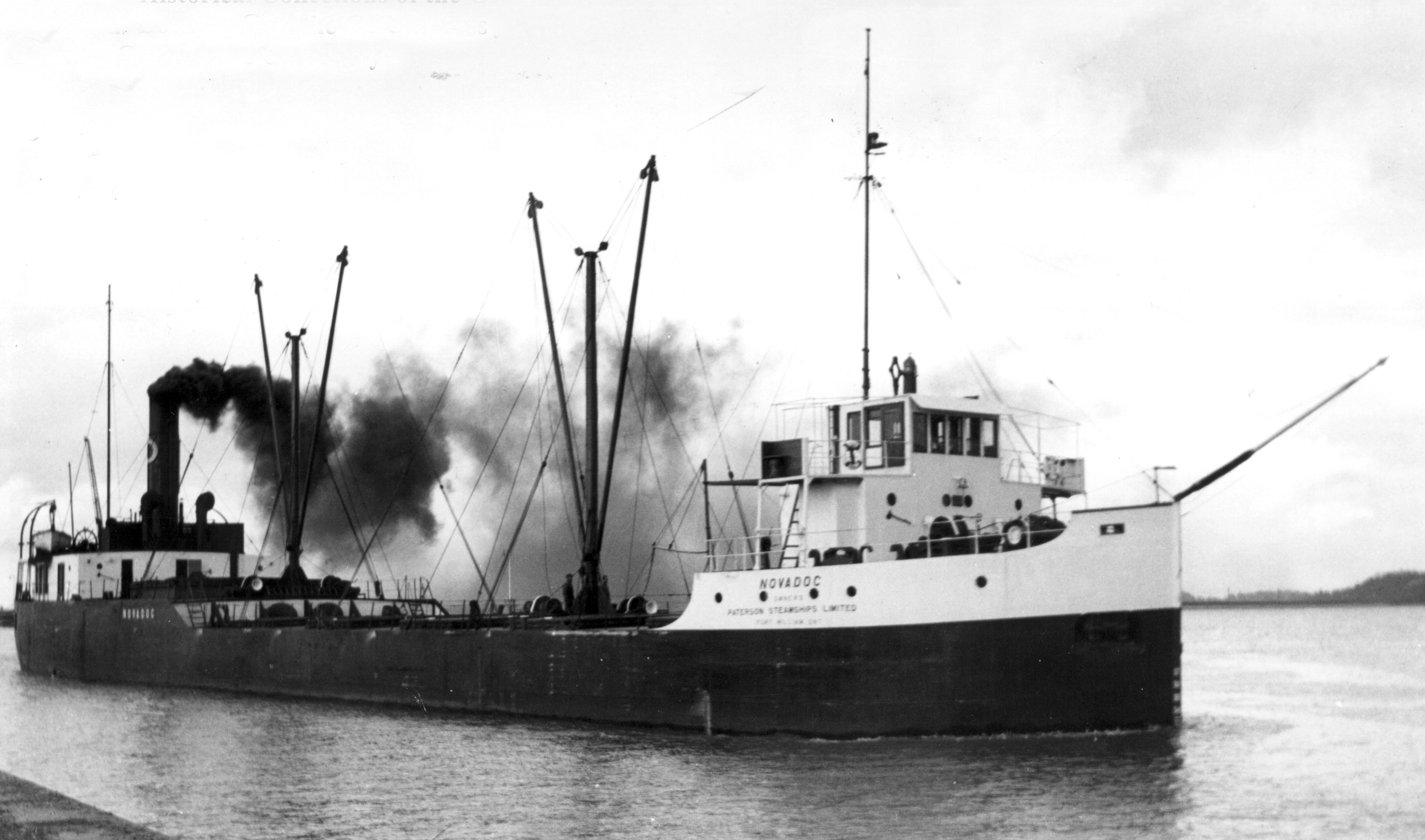 Sheriff divers train on Lake Michigan shipwreck - mlive.com