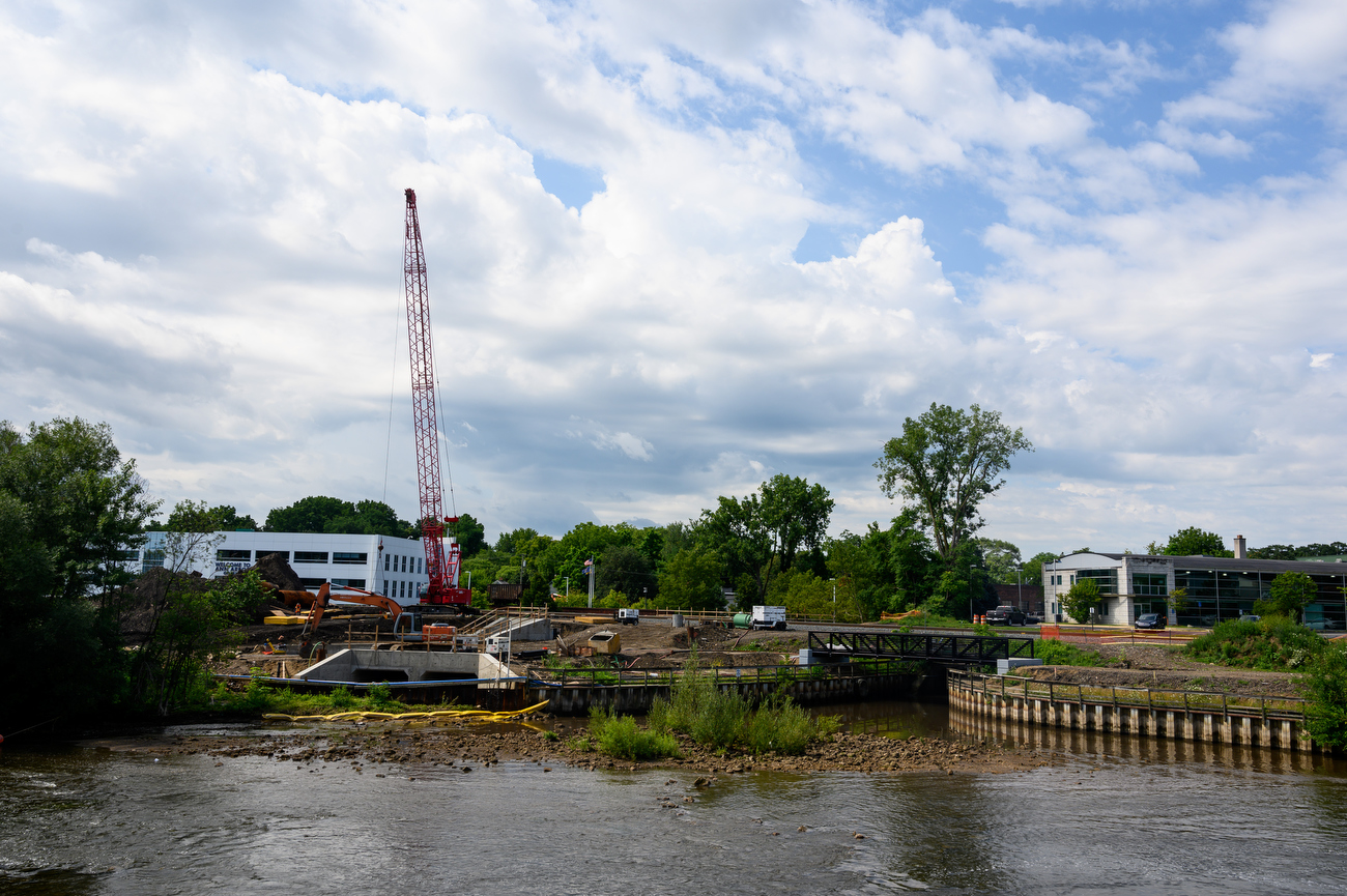 Culverts complete, pedestrian tunnel under construction near Argo Dam ...