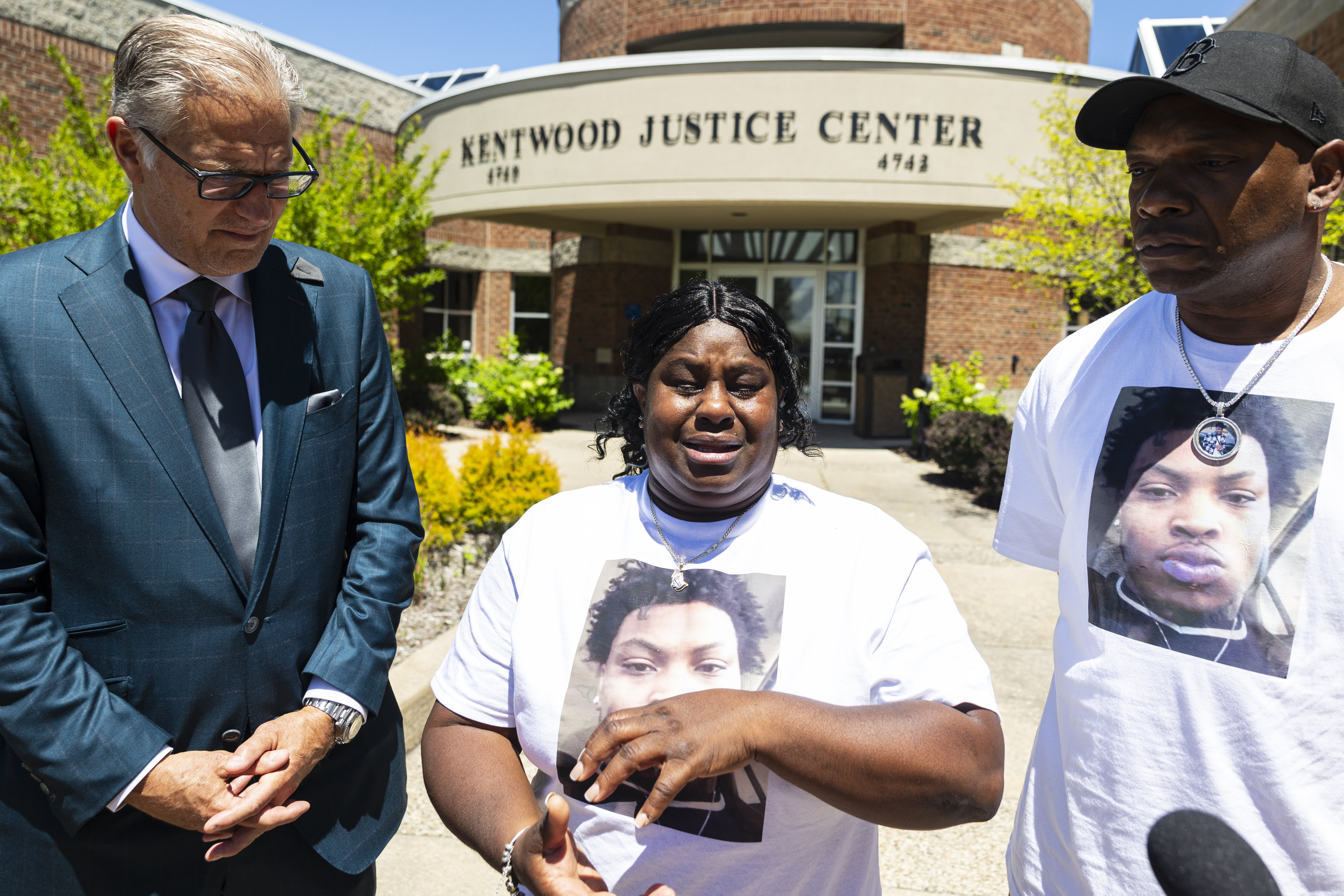 Hearing for ex-MSP Sgt. charged with murder of Samuel Sterling - mlive.com