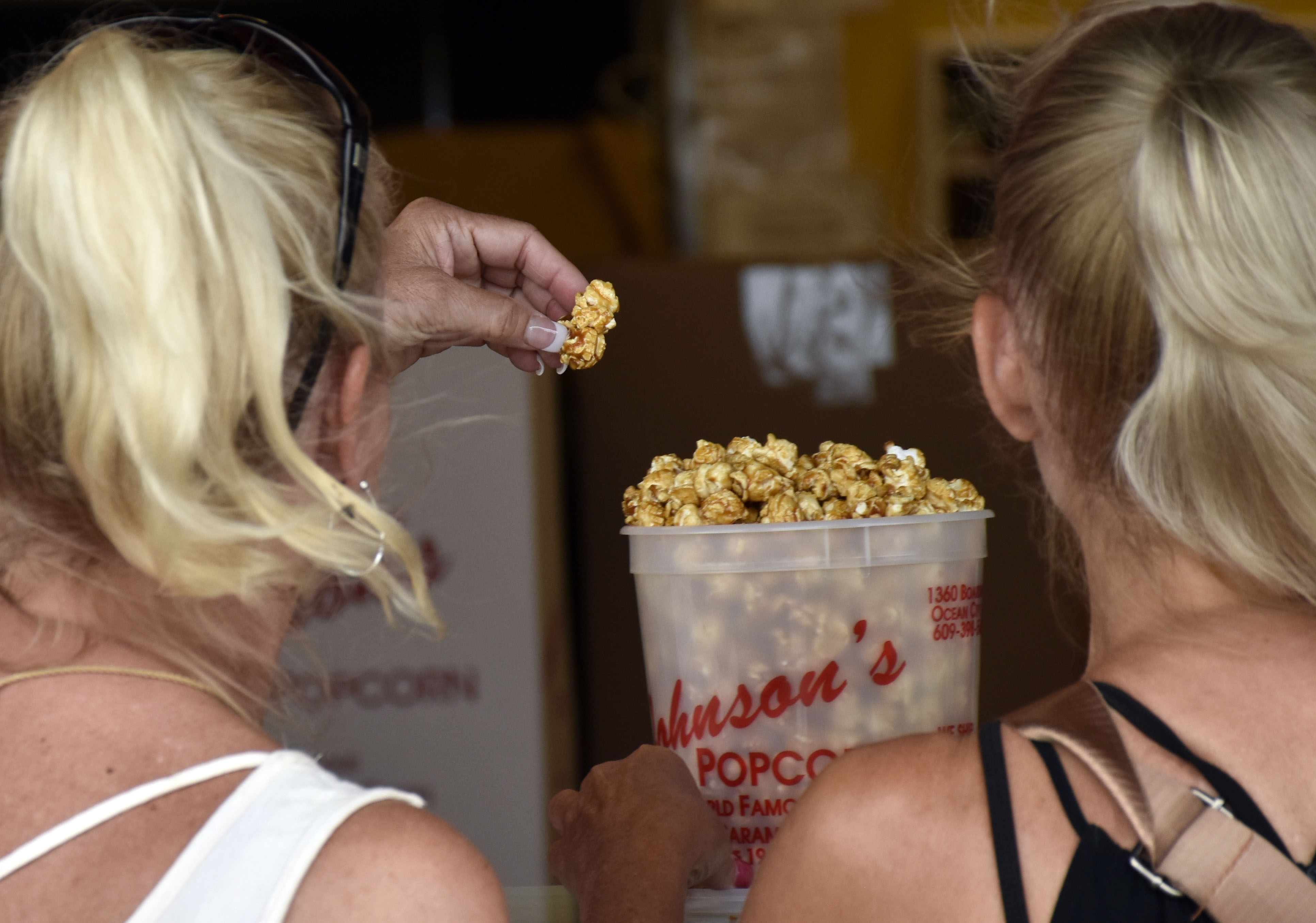 Johnson's Popcorn Cooks Up Boardwalk Favorite in Ocean City - nj.com