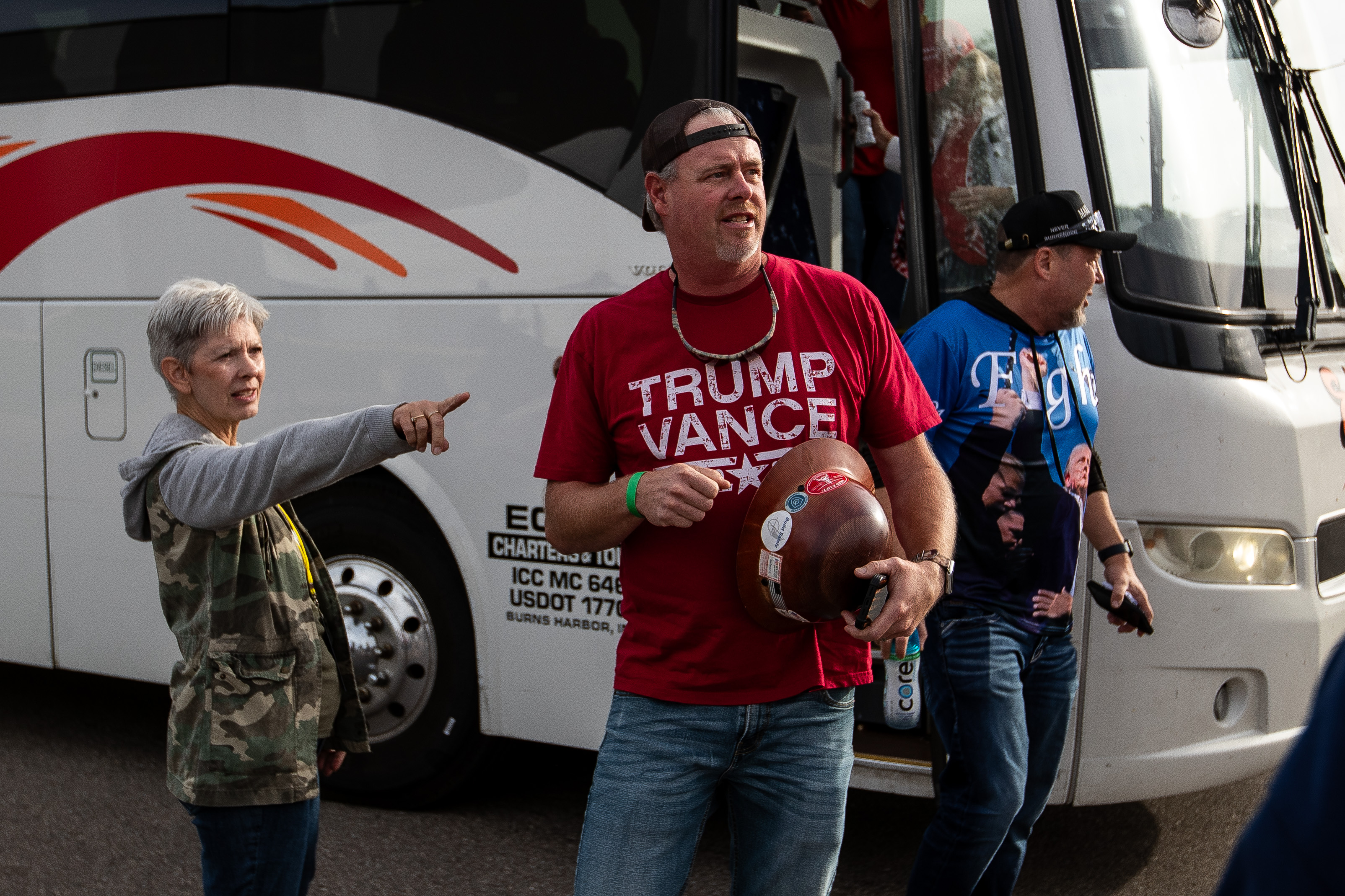Trump delivers remarks at campaign rally in Walker - mlive.com