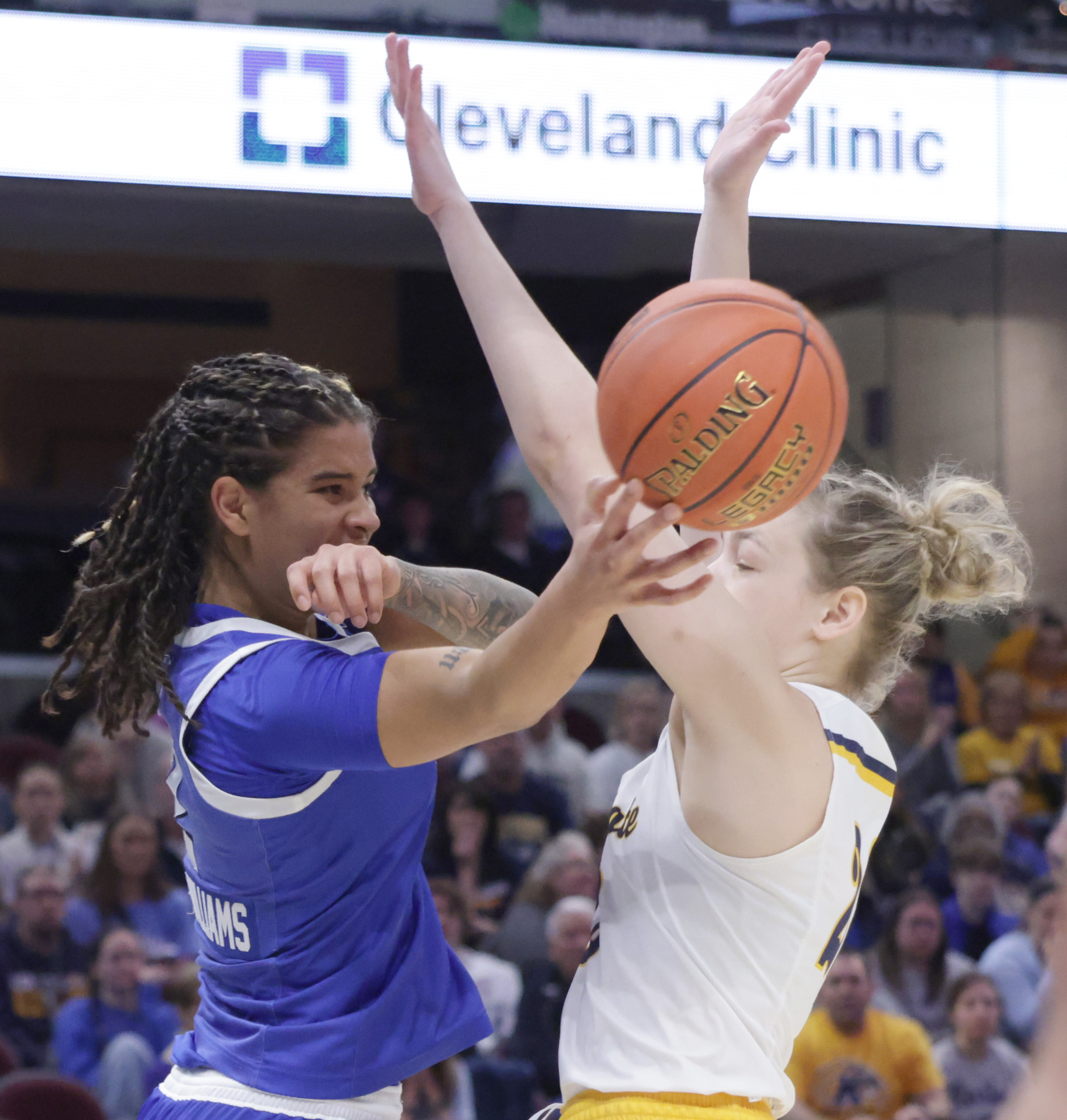 Kent State vs Buffalo, Women's MAC finals - cleveland.com