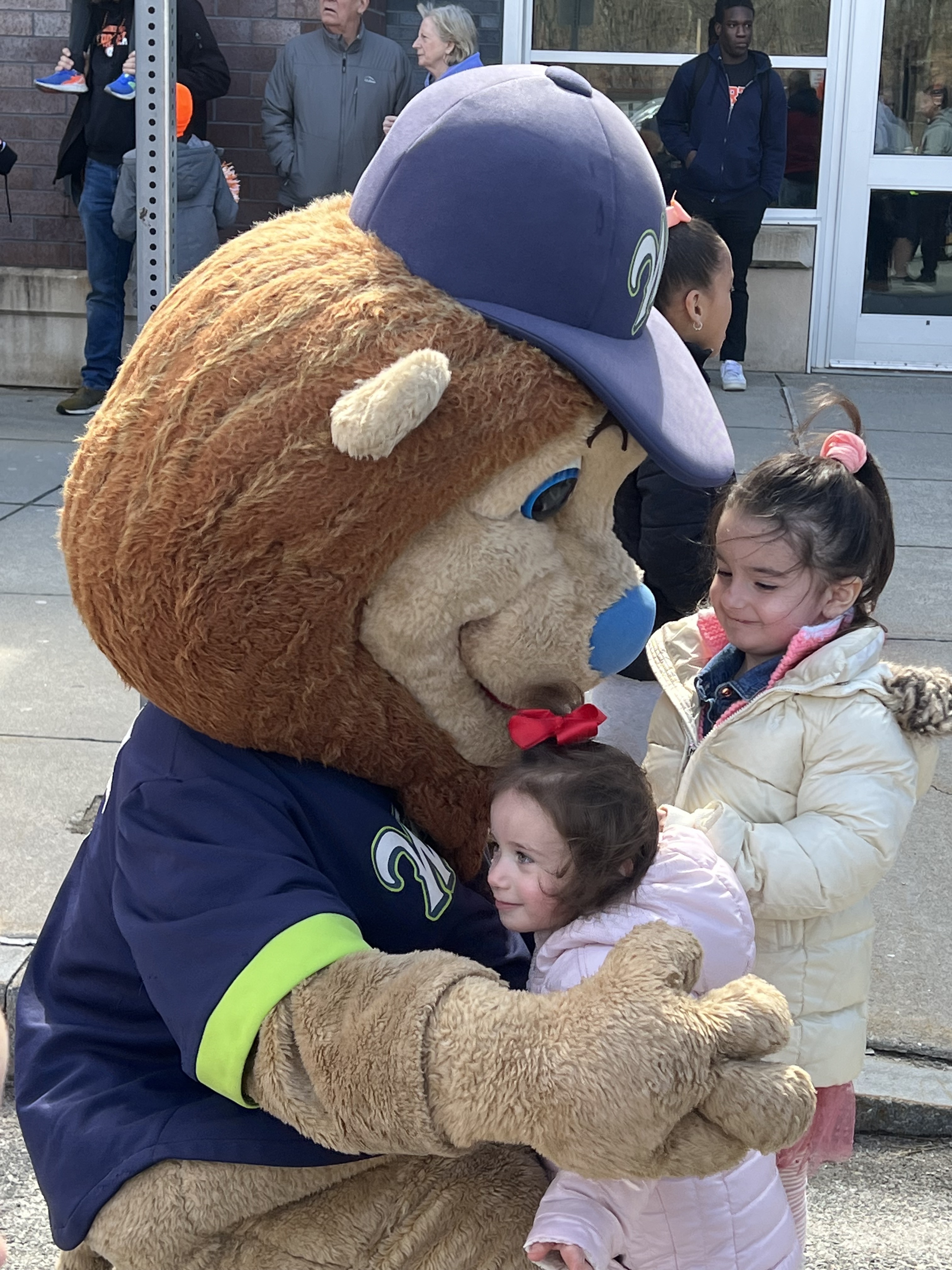 Worcester's North High School rolling rally celebrates champions ...