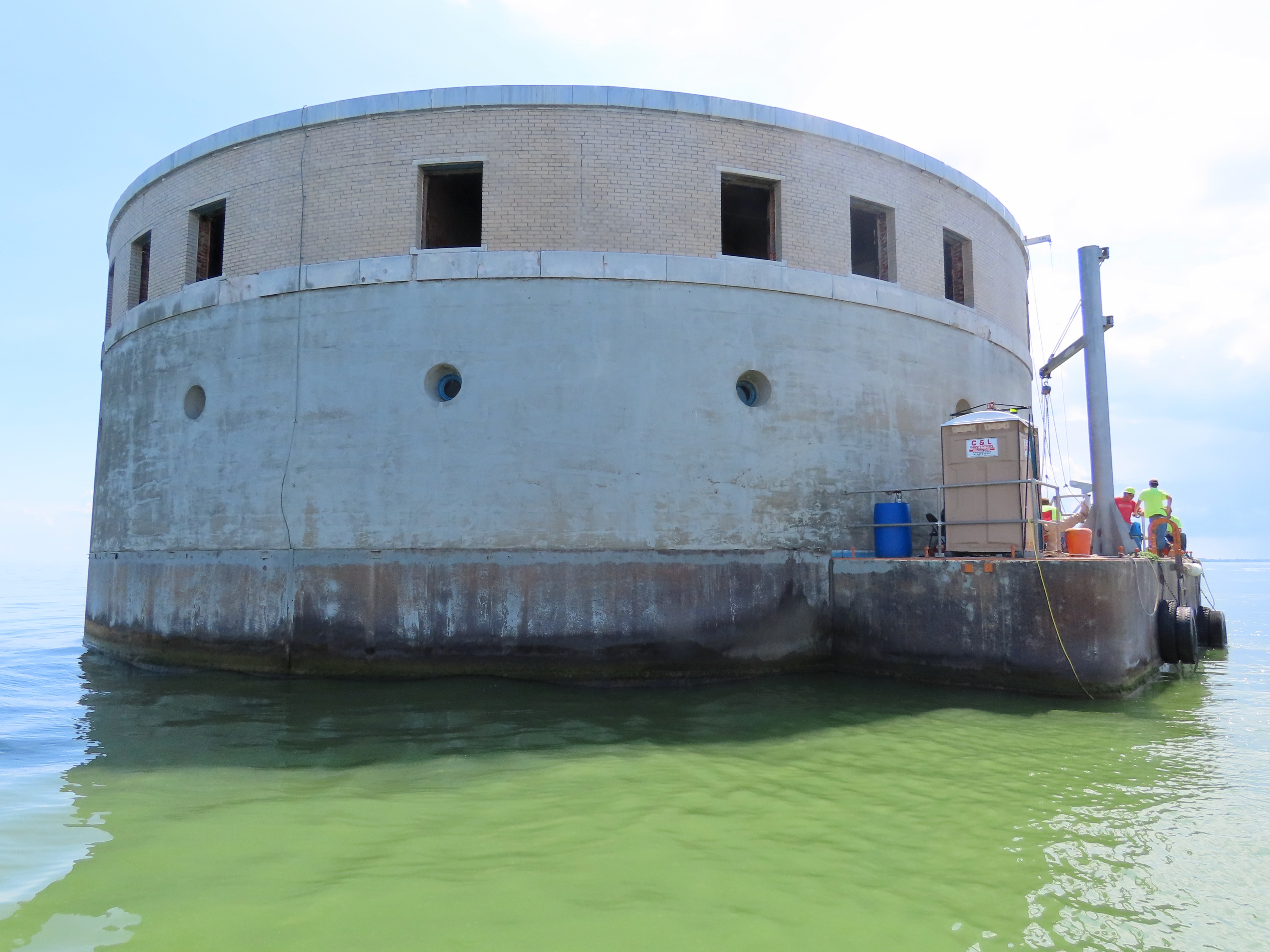 Researchers target Lake Erie toxicity data in ‘HAB Grab’ - mlive.com