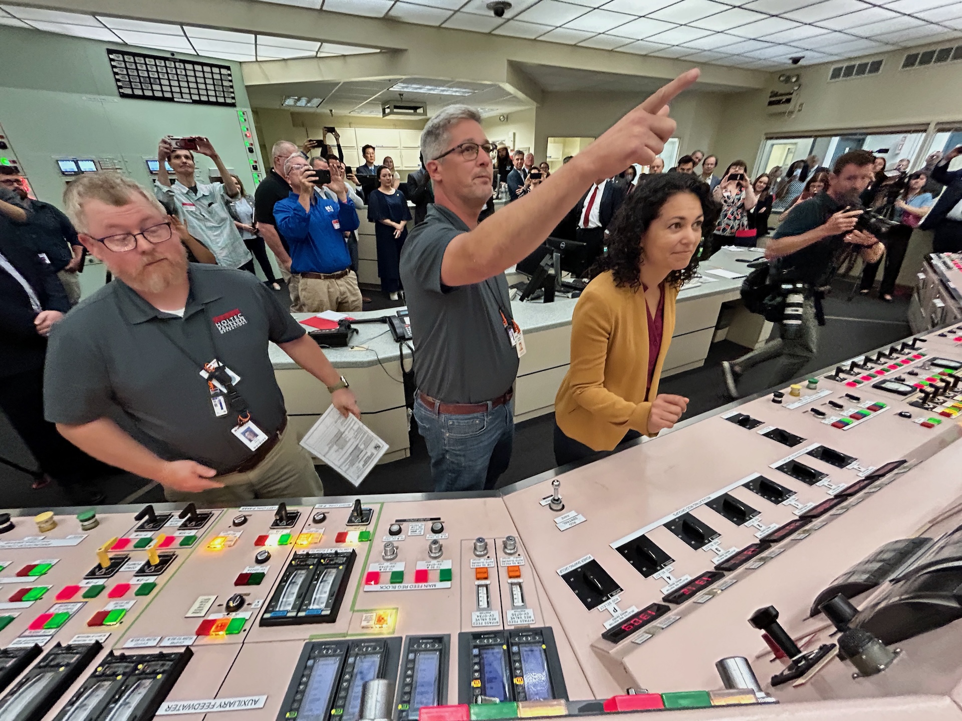 Biden officials visit Palisades nuclear plant to promote subsidies ...