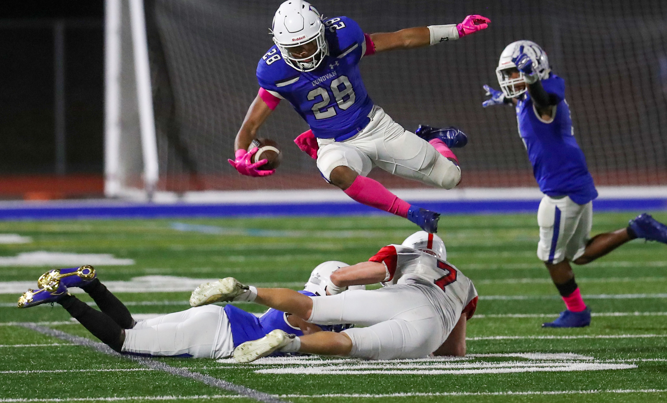 High school football 2021: Donovan Catholic defeats Wall - nj.com