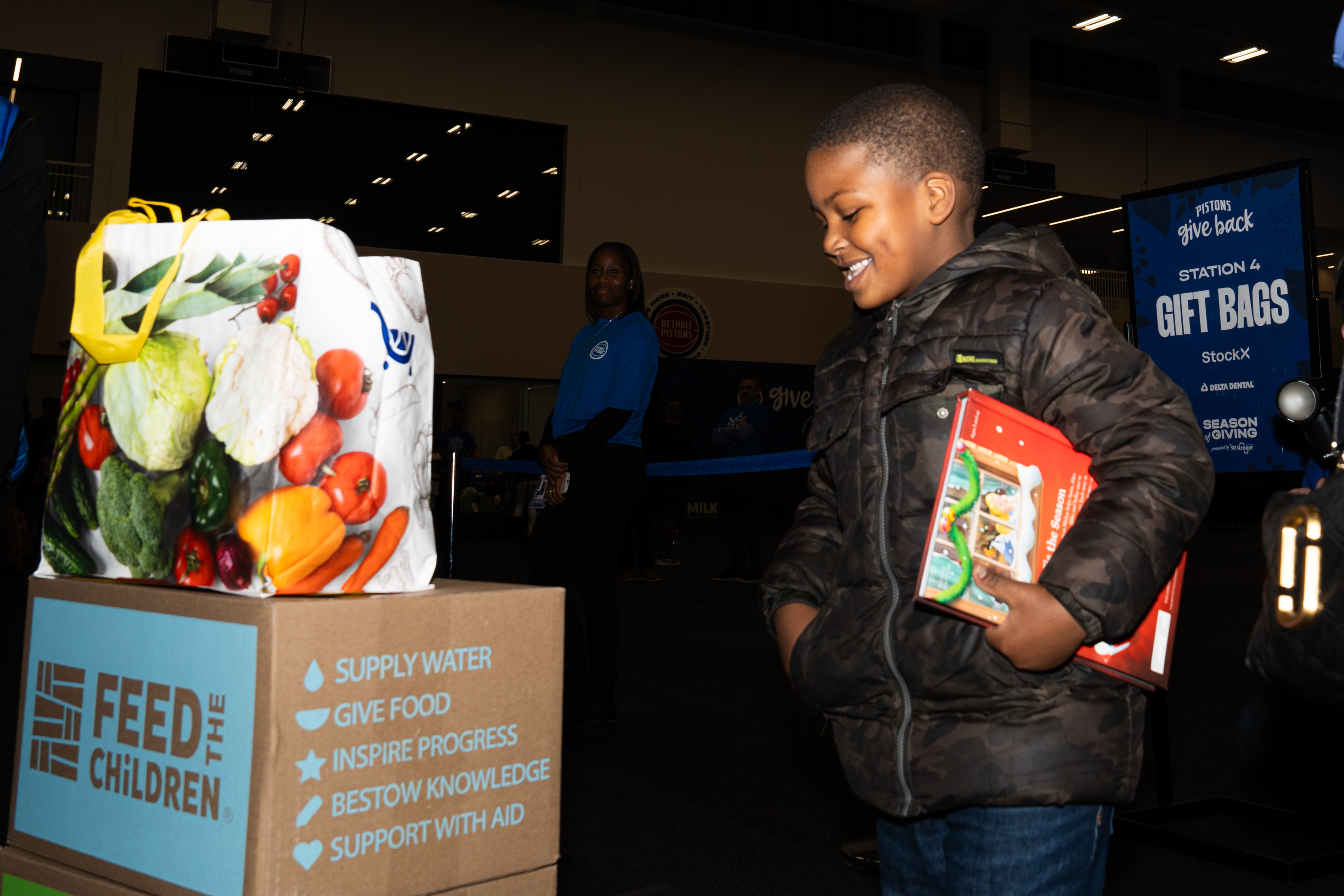 Detroit Pistons host holiday giveback event - mlive.com