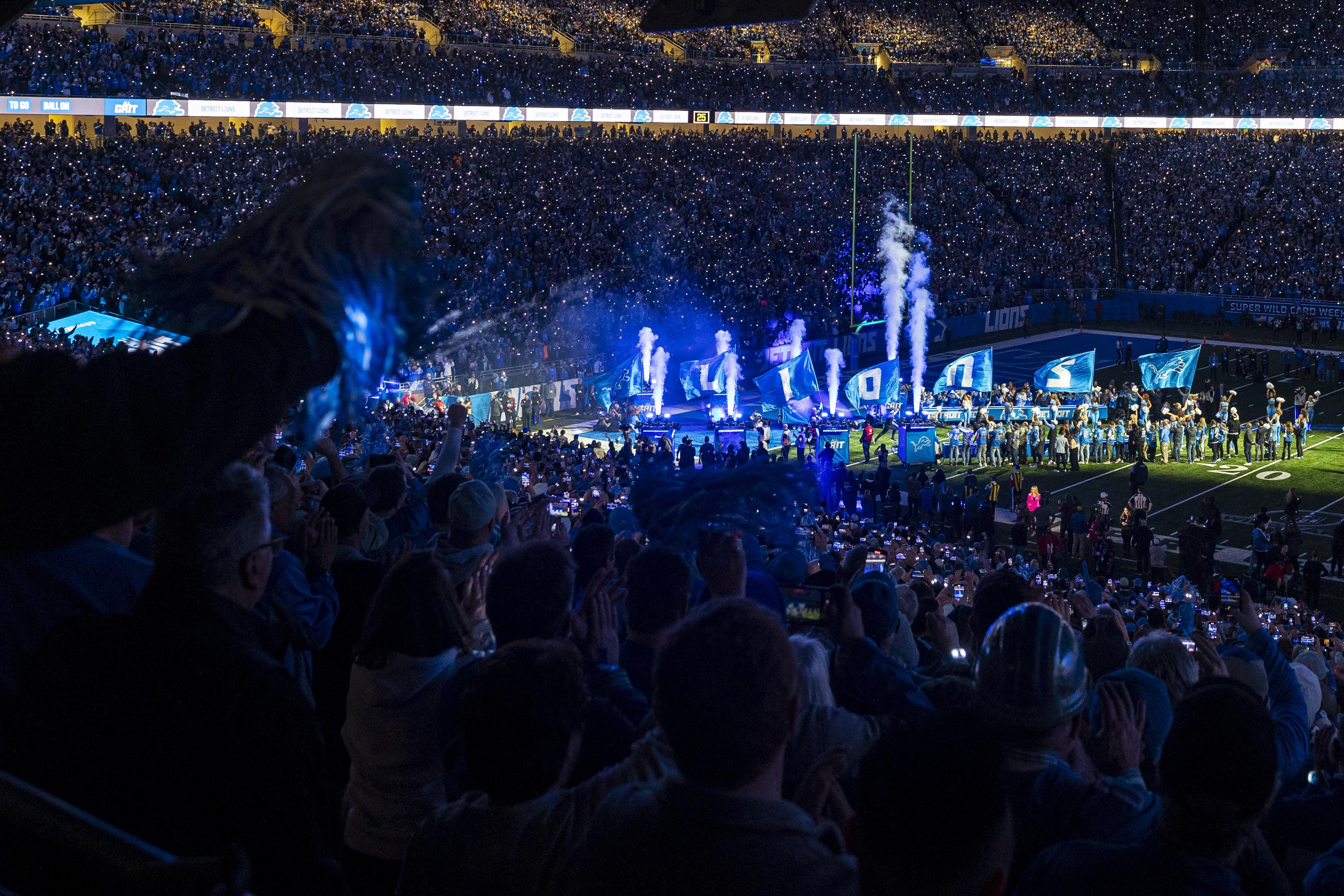 Top 32 photos from Lions first playoff win in over three decades ...