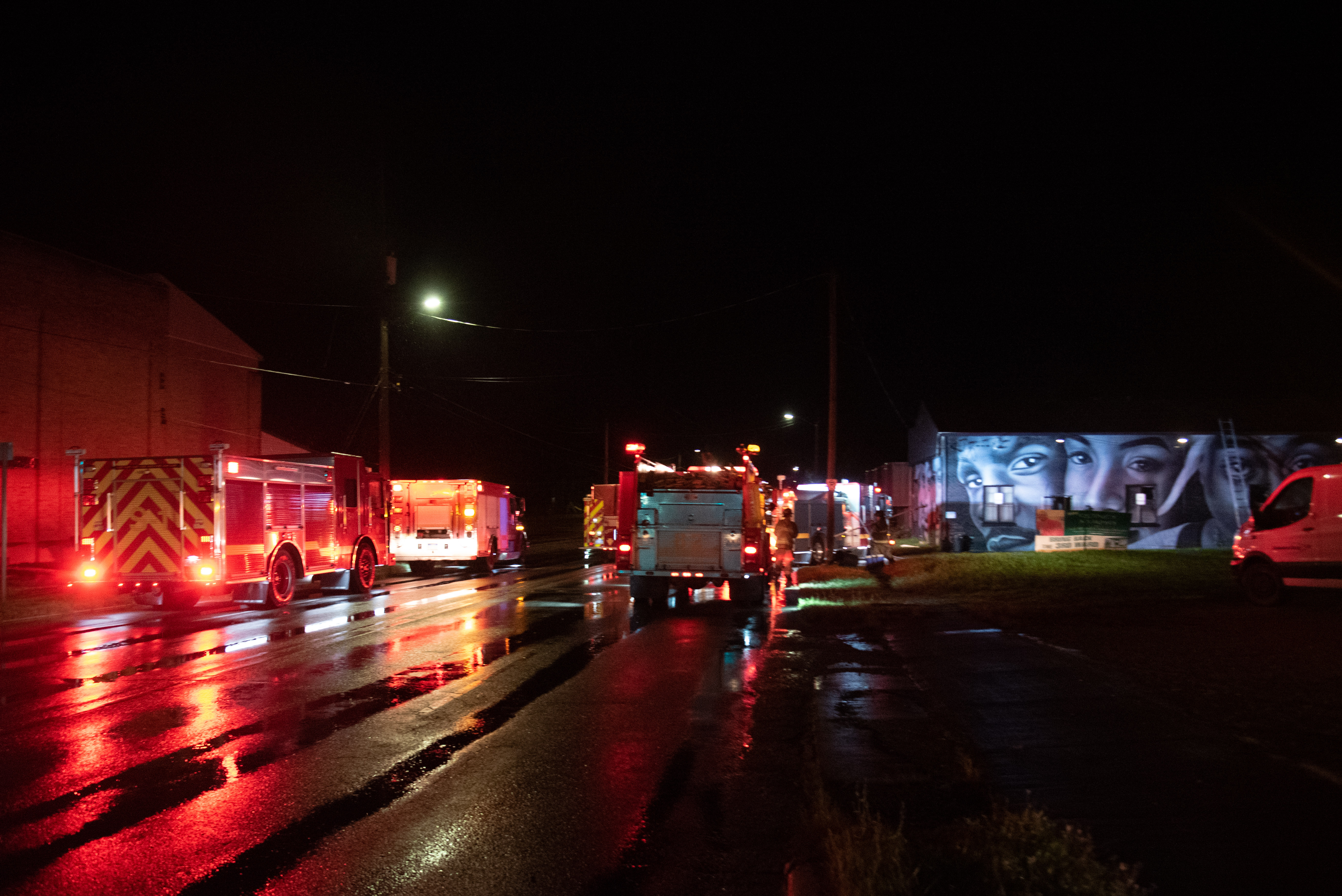 Firefighters respond to fire at 3400 block of Martin Luther King Avenue ...