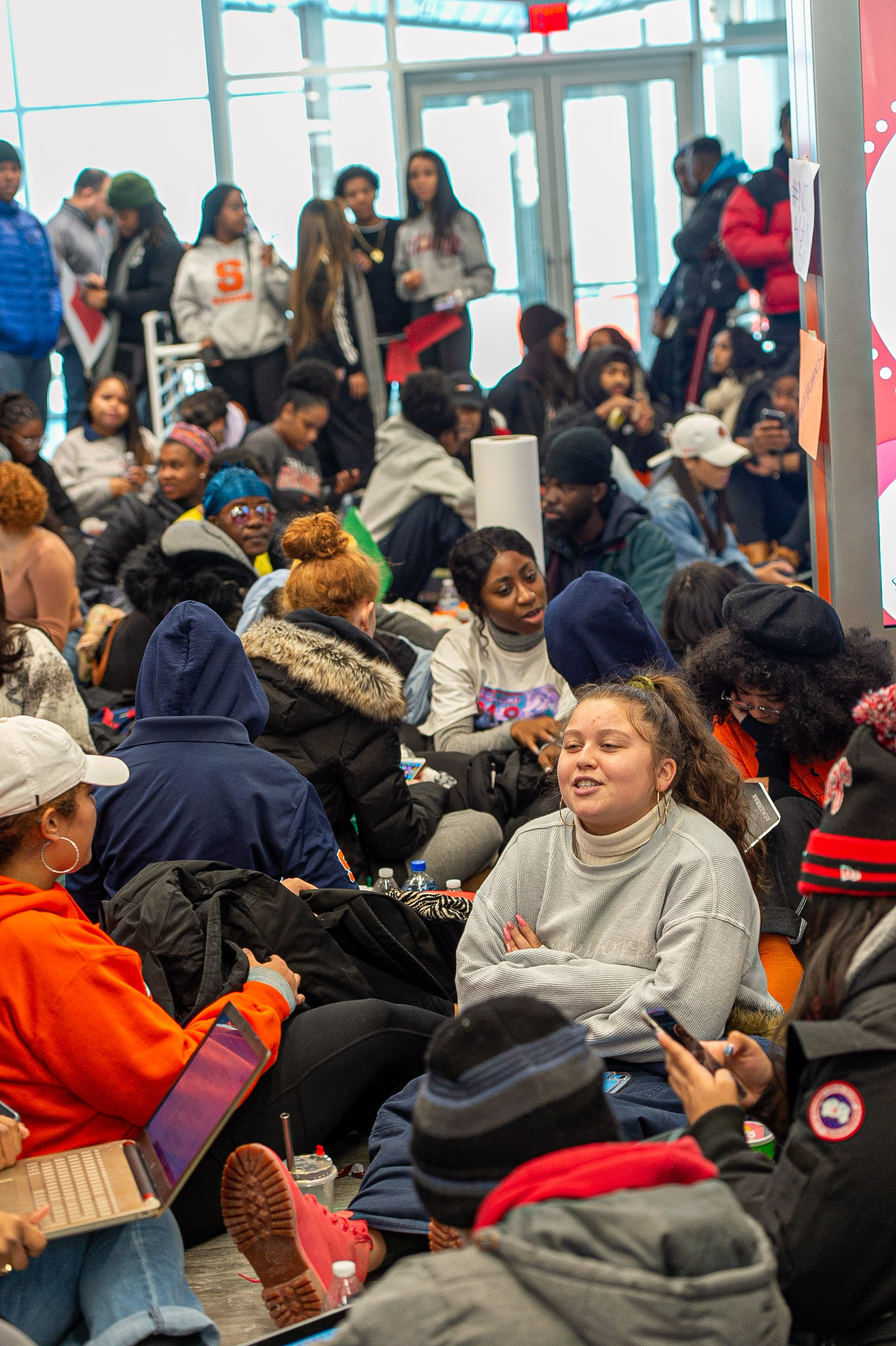 Syracuse University students protest racism, hate crimes through # ...