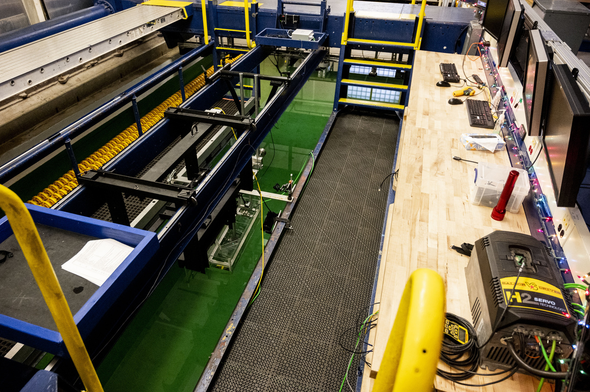 Marine Hydrodynamics Lab at UM - mlive.com