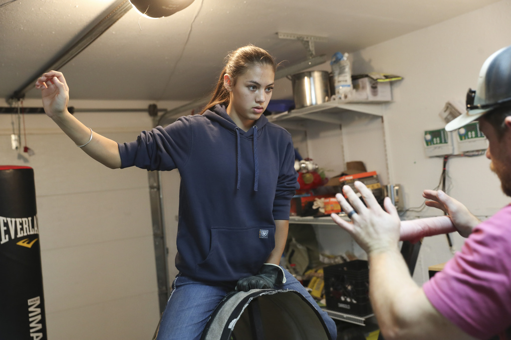 Teenage bull rider - oregonlive.com