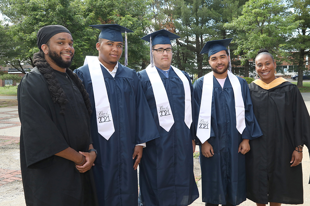 The Springfield Alternative Schools Class of 2021 Graduation Ceremony ...