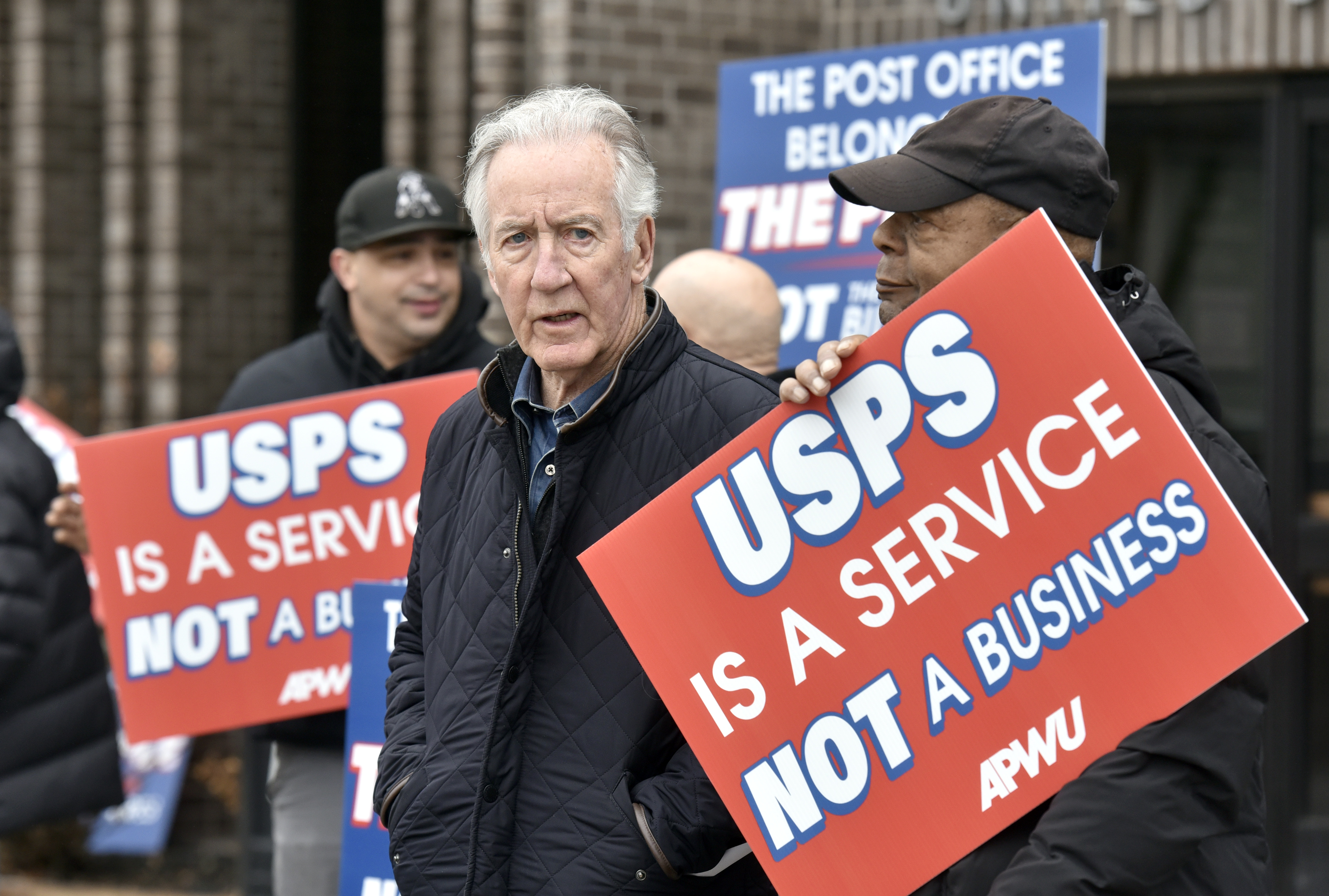 Postal workers rally to protest privatization - masslive.com