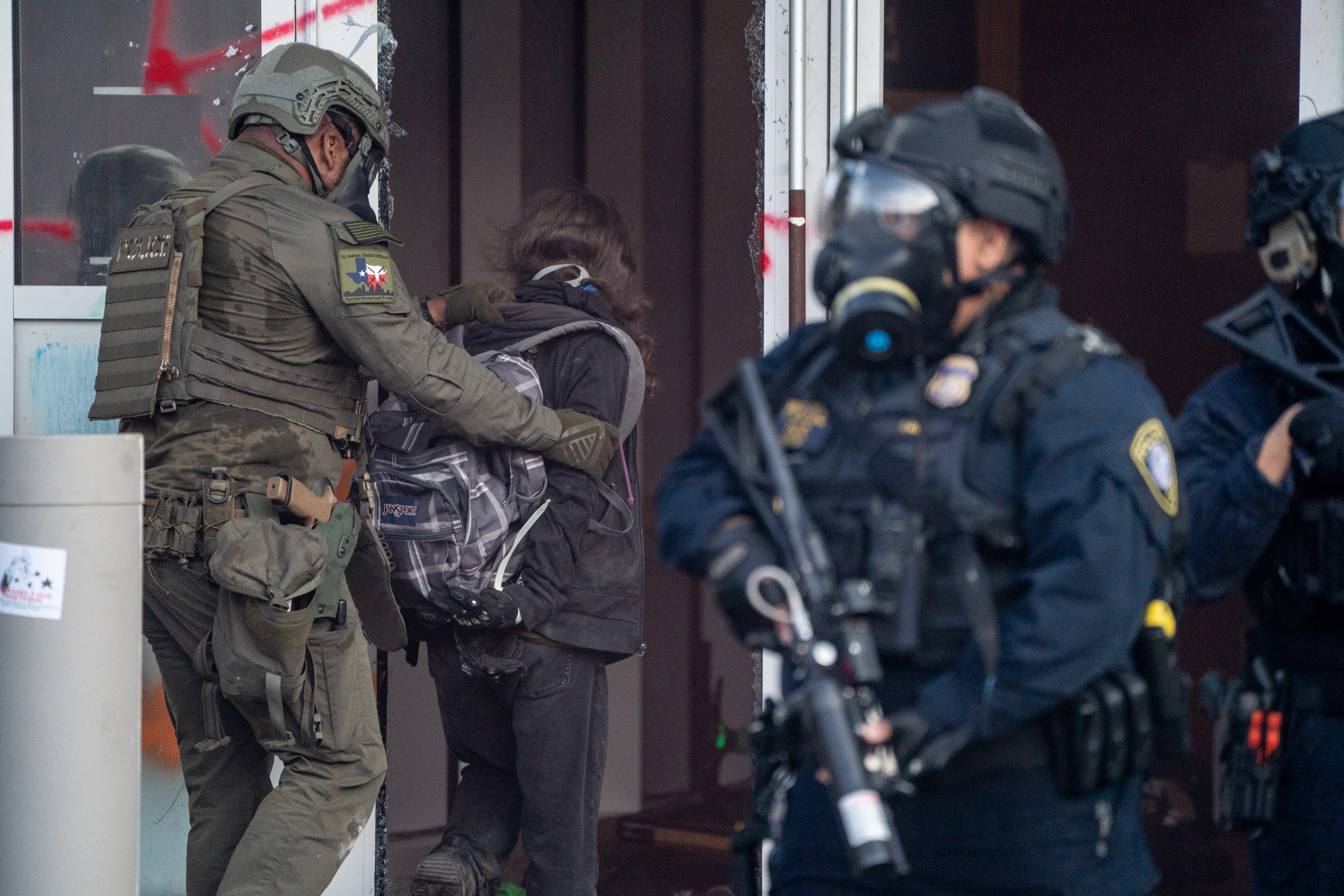 Portland ICE Protest -- June 14, 2025 - oregonlive.com