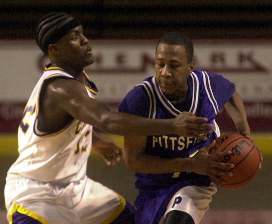 Players, fellow coaches mourn loss of Sci-Tech basketball coach Kamari ...