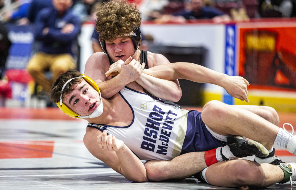PIAA wrestling championships, Class 2A quarterfinals - pennlive.com