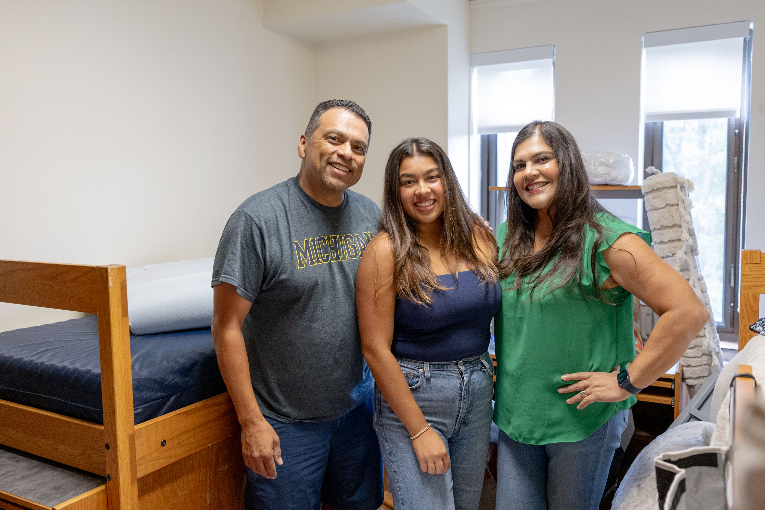 University of Michigan students move in for Fall 2024 at Mosher-Jordan Hall - mlive.com