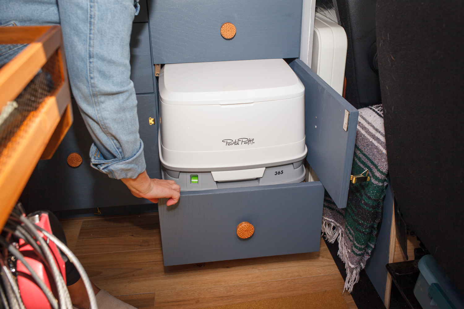 Agawam Vanlifer Cori Geiger starts her new life on the road - masslive.com