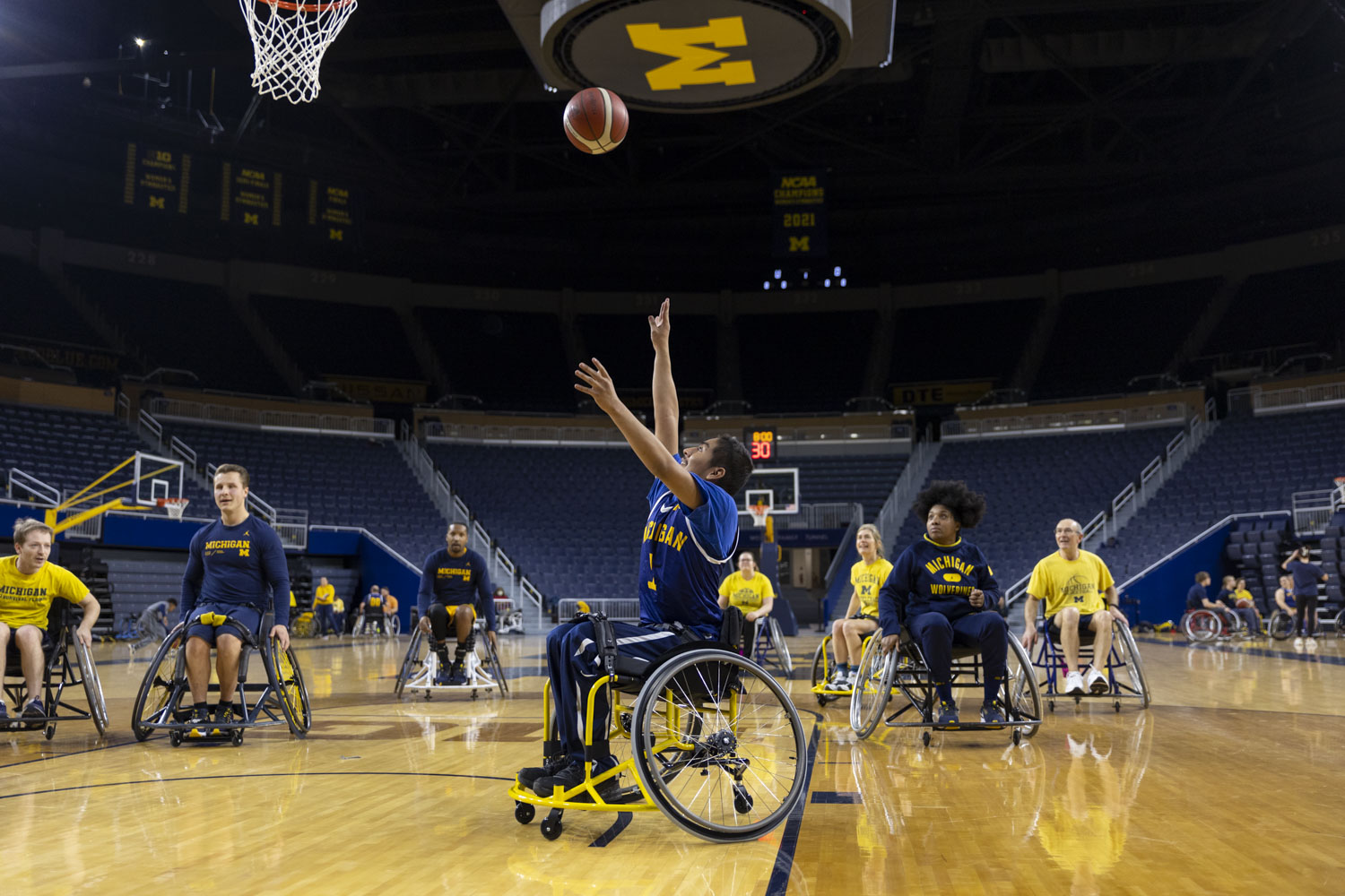 Michigan wheelchair basketball hosts open scrimmage and intrasquad game ...