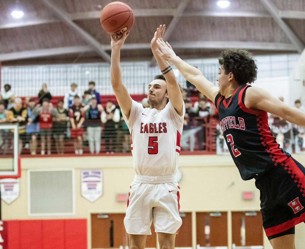 Cumberland Valley defeats Hempfield 46-35 in District 3-6A boys ...
