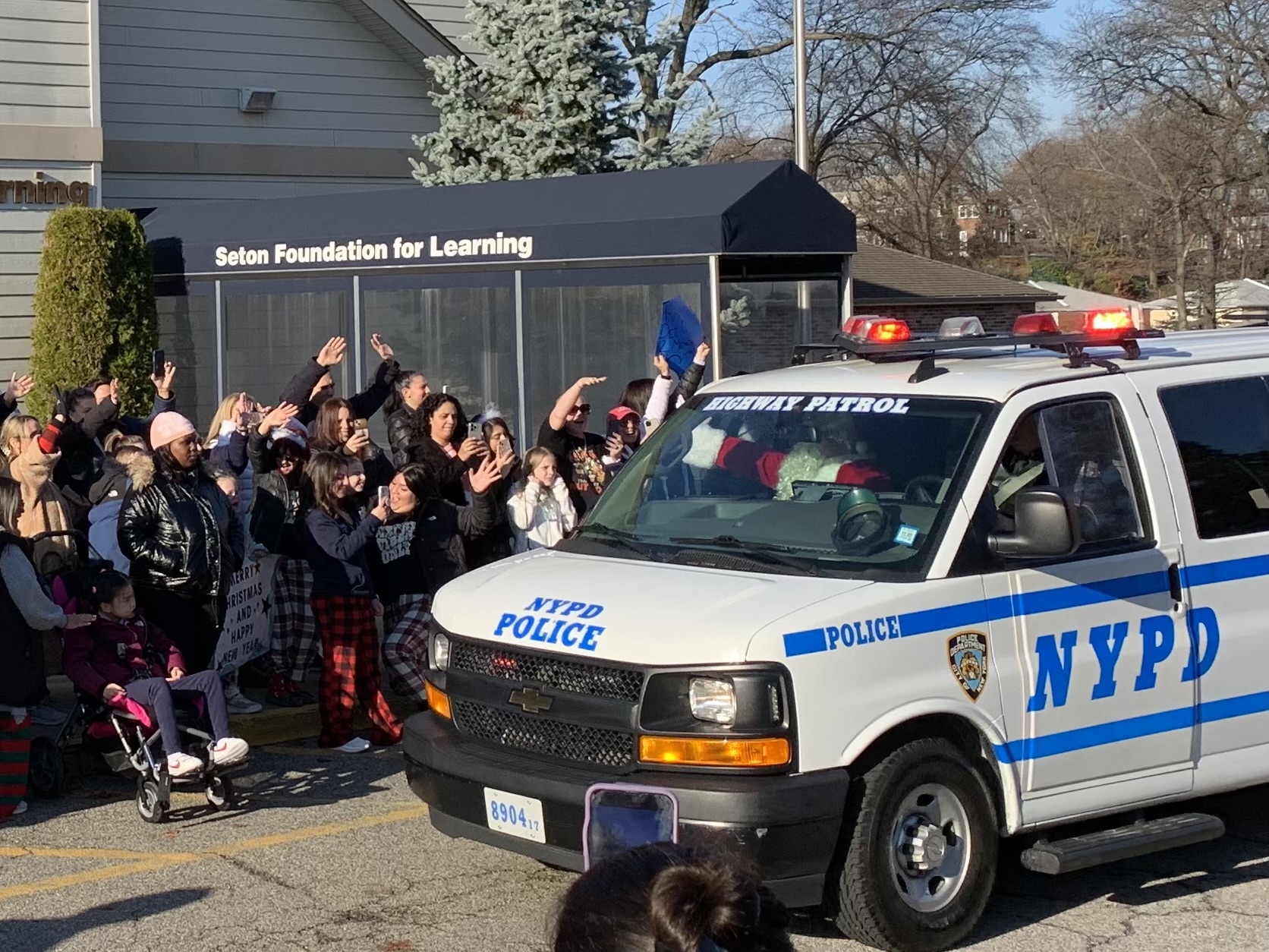 Santa and Highway Patrol Unit 5 deliver gifts to the children at Seton ...