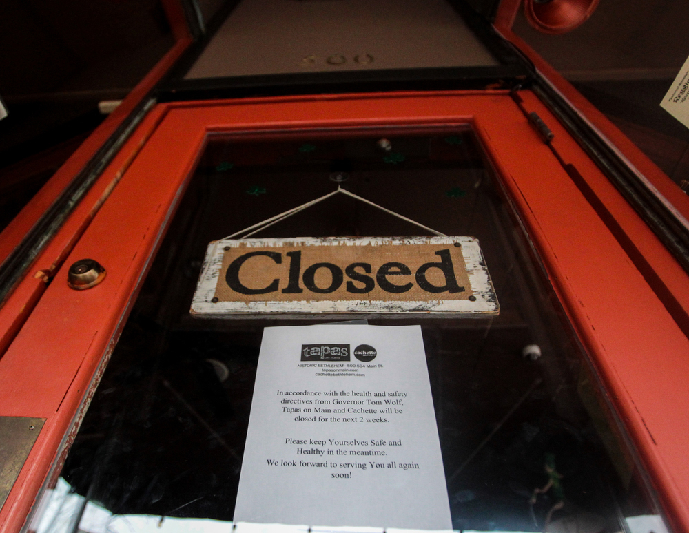 Closed stores, covered faces, empty streets: Images of the Valley ...