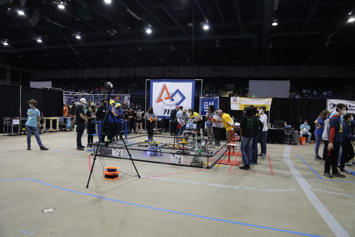 Jackson County robotics teams compete at FIRST Tech Challenge Michigan ...