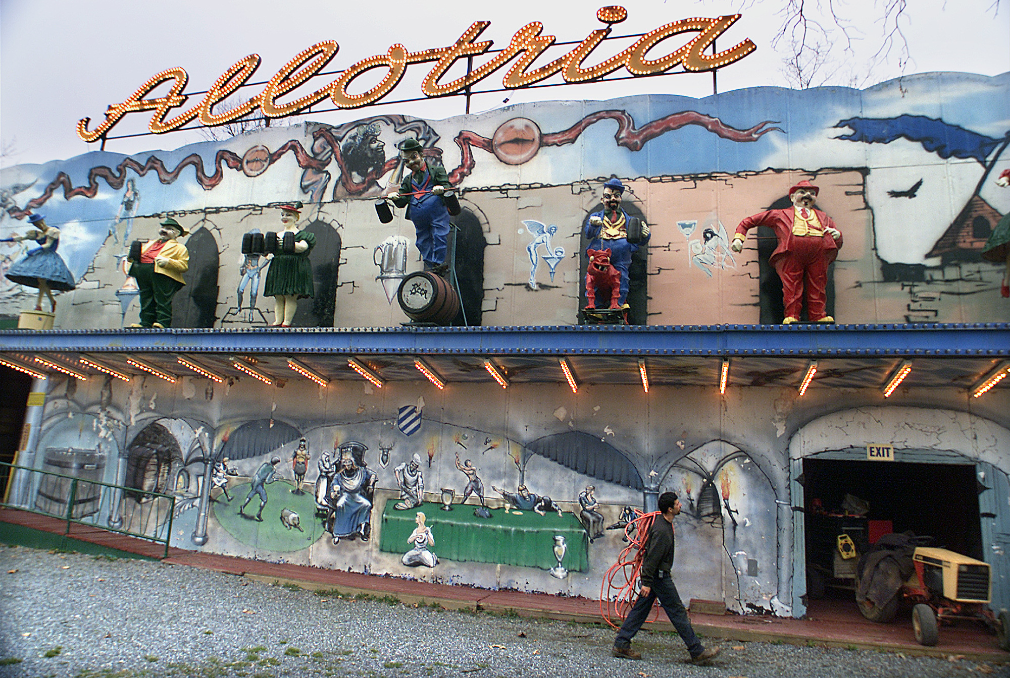 Williams Grove Amusement Park carousel house moved - pennlive.com