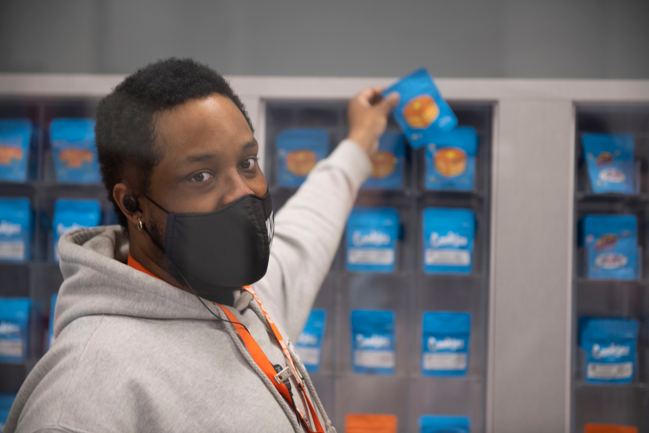 Marijuana sales continue to be on the up in Michigan - mlive.com