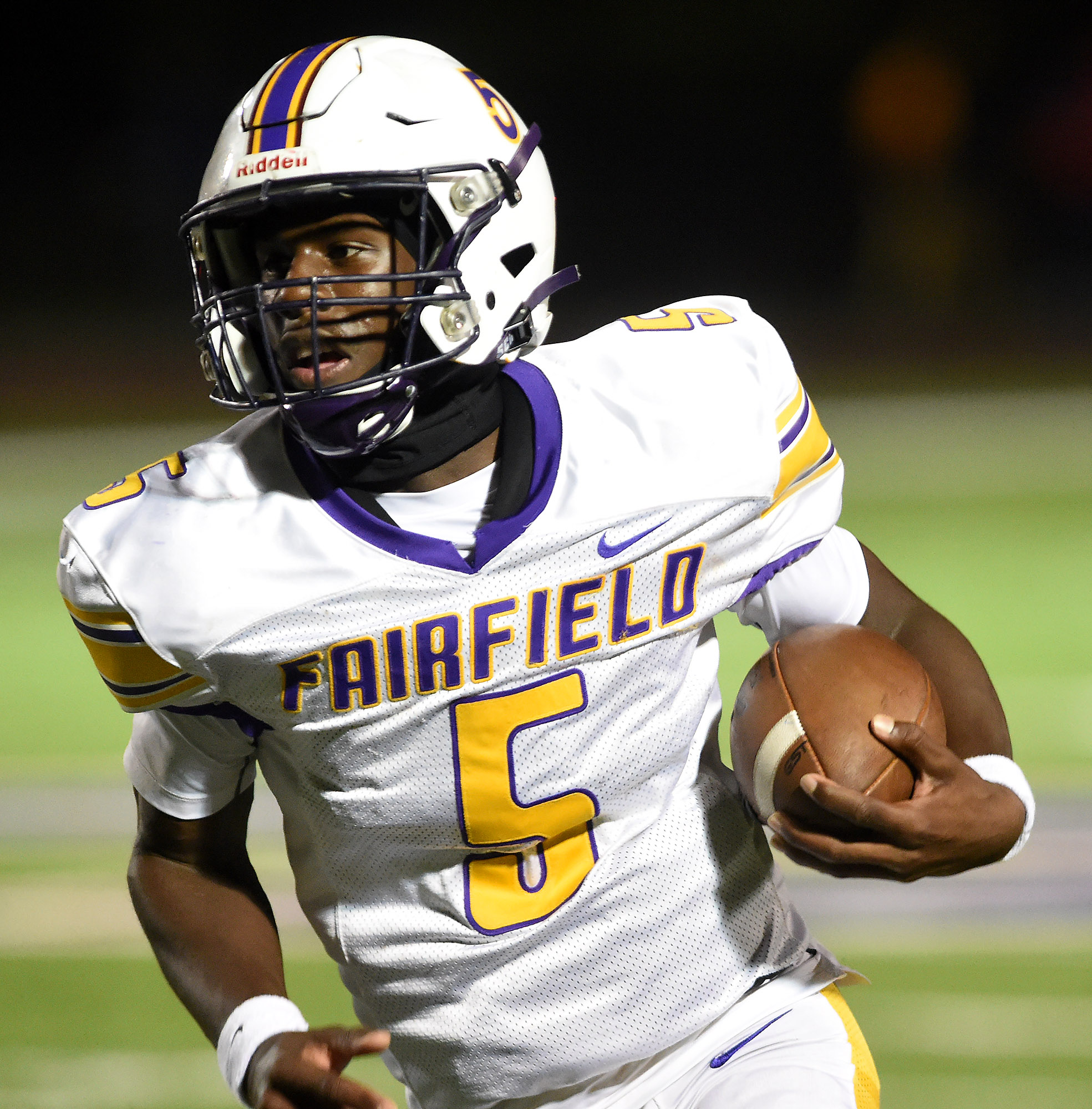 Fairfield vs Center Point football - al.com