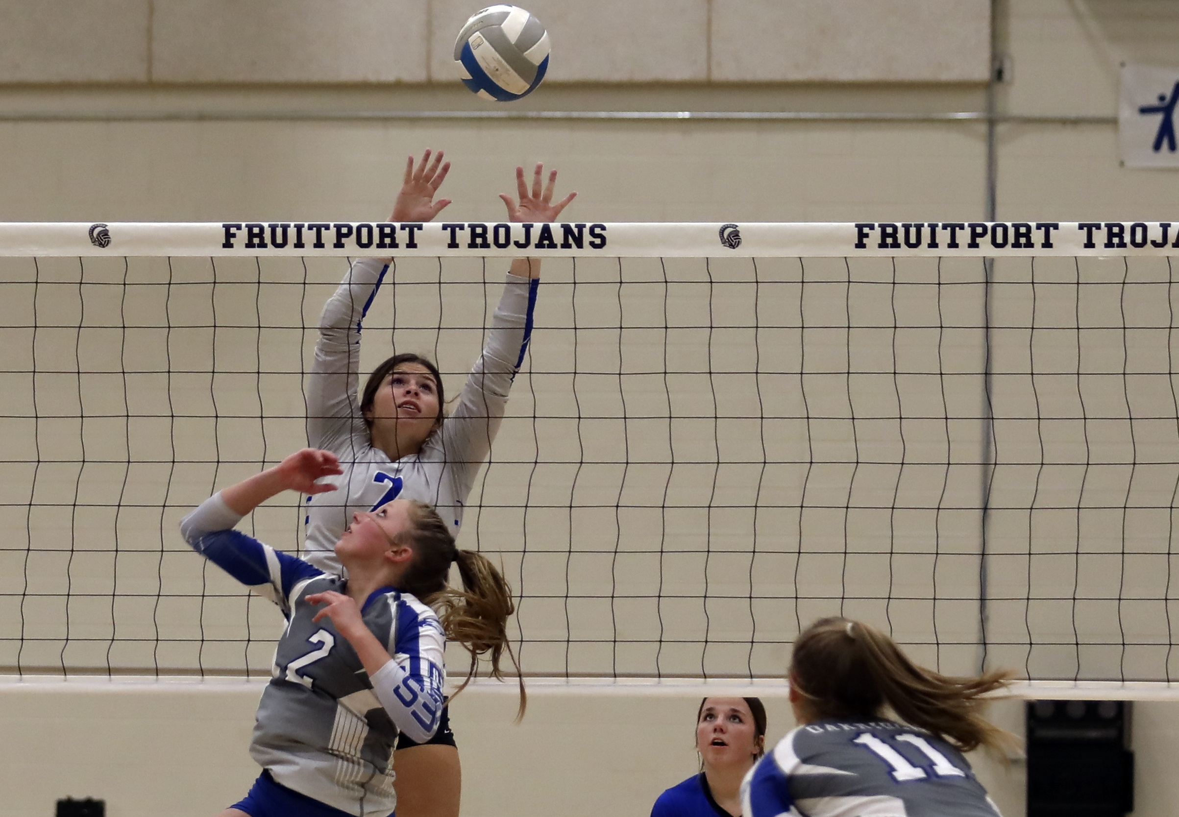 Oakridge volleyball faces off against Montague - mlive.com