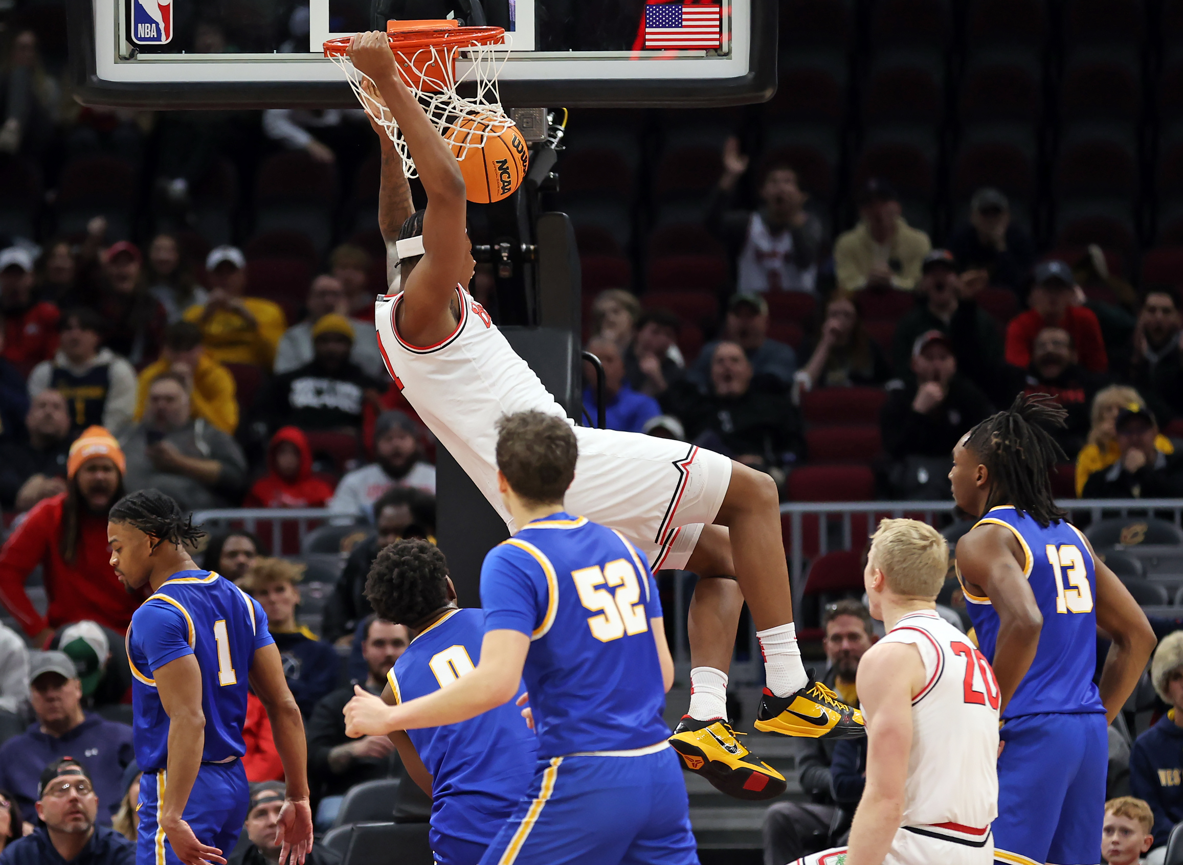 Cleveland Hoops Showdown: Ohio State Buckeyes vs. West Virginia ...