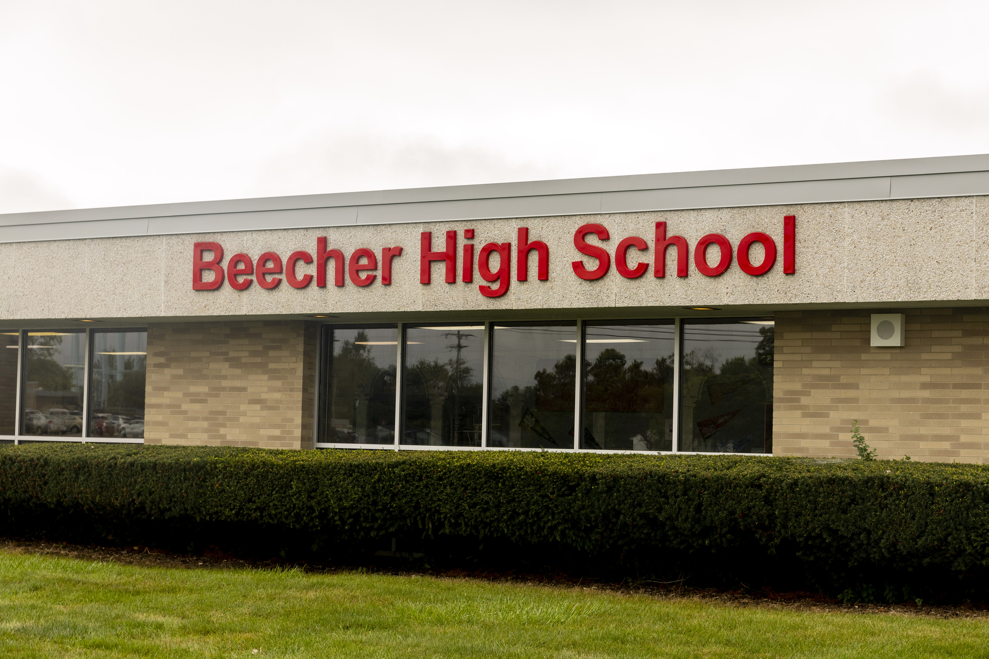 Beecher High School gets creative to help make prom free for students ...