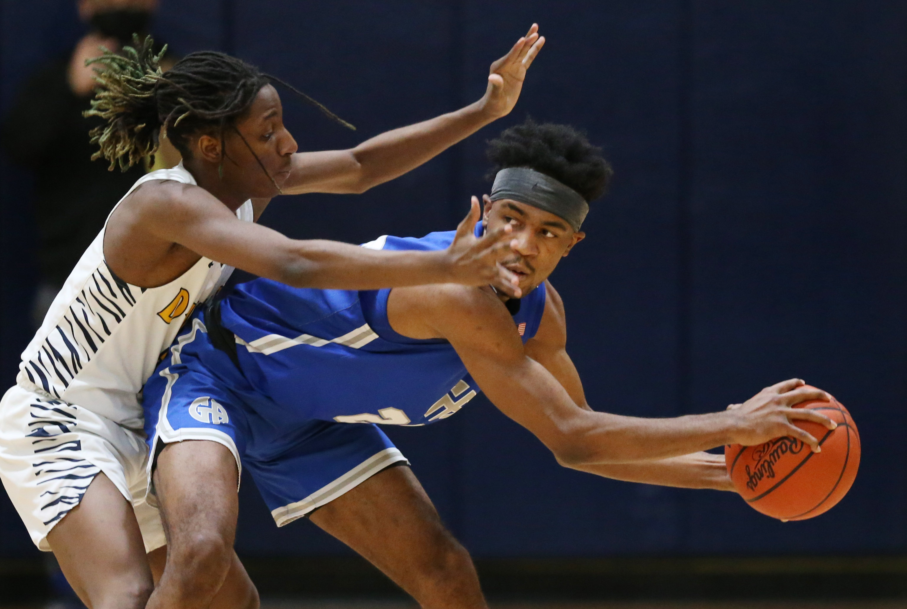 Gilmour Academy vs. Warrensville Heights boys basketball playoff, March ...