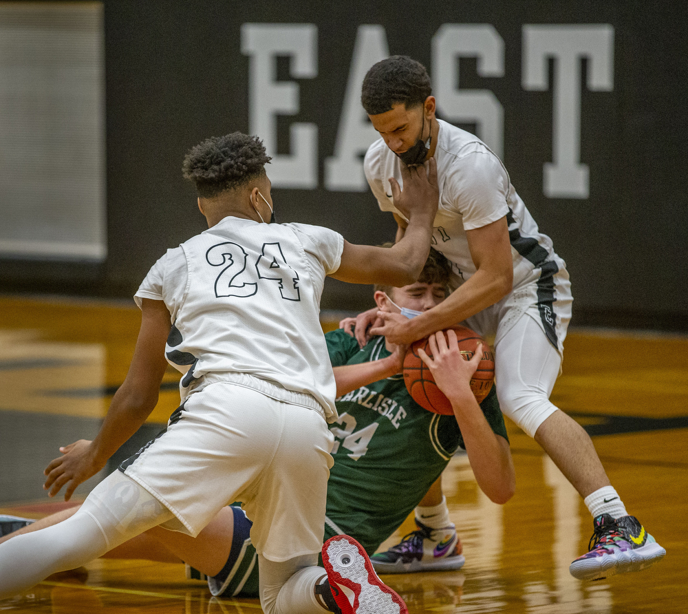 Central Dauphin East boys defeat Carlisle 67-44 - pennlive.com