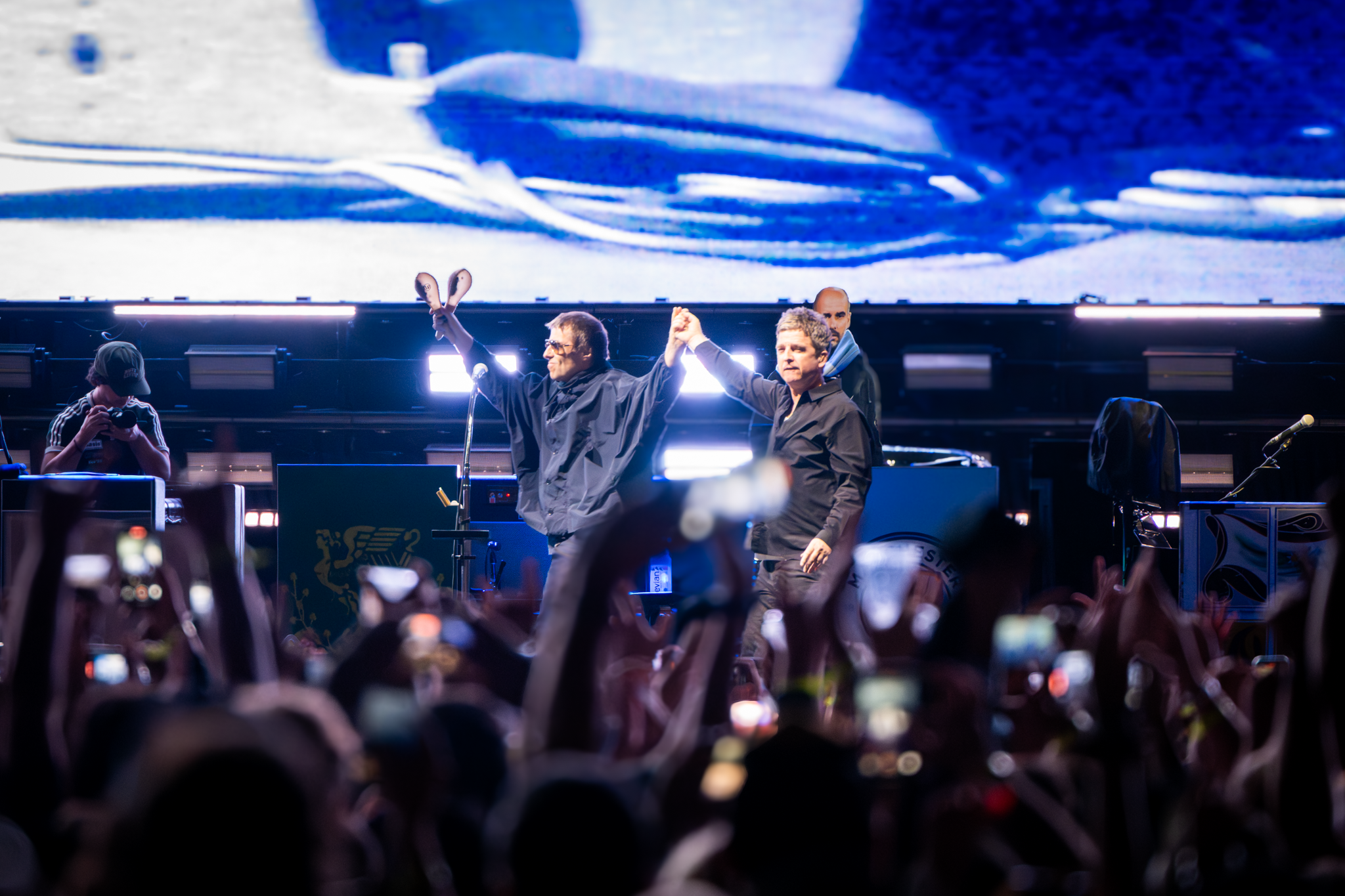 Oasis at MetLife Stadium - nj.com