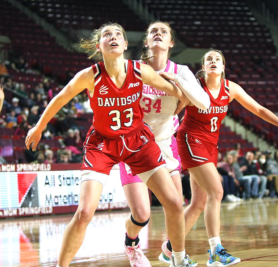 UMass Women's Basketball vs Davidson 2/19/23 - masslive.com