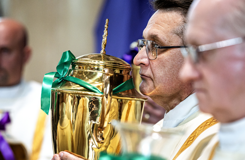Bishop Timothy Senior officiates the Chrism Mass - pennlive.com