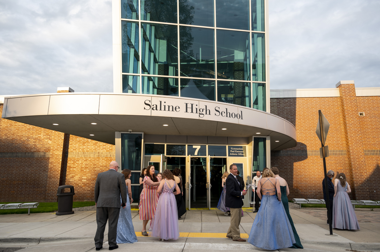 Saline High School 2022 Prom - mlive.com