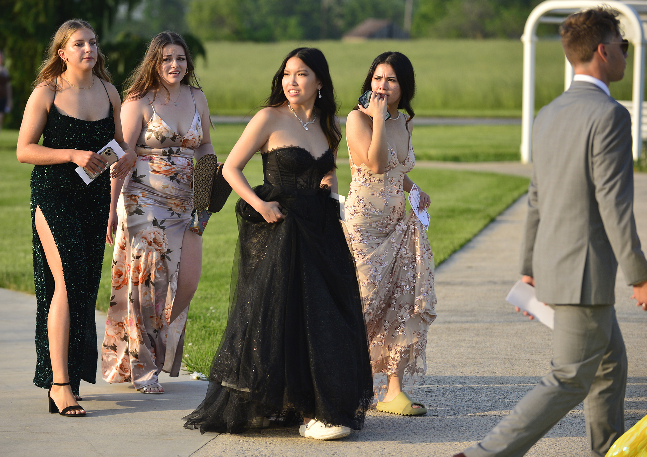 Chambersburg High School prom - pennlive.com