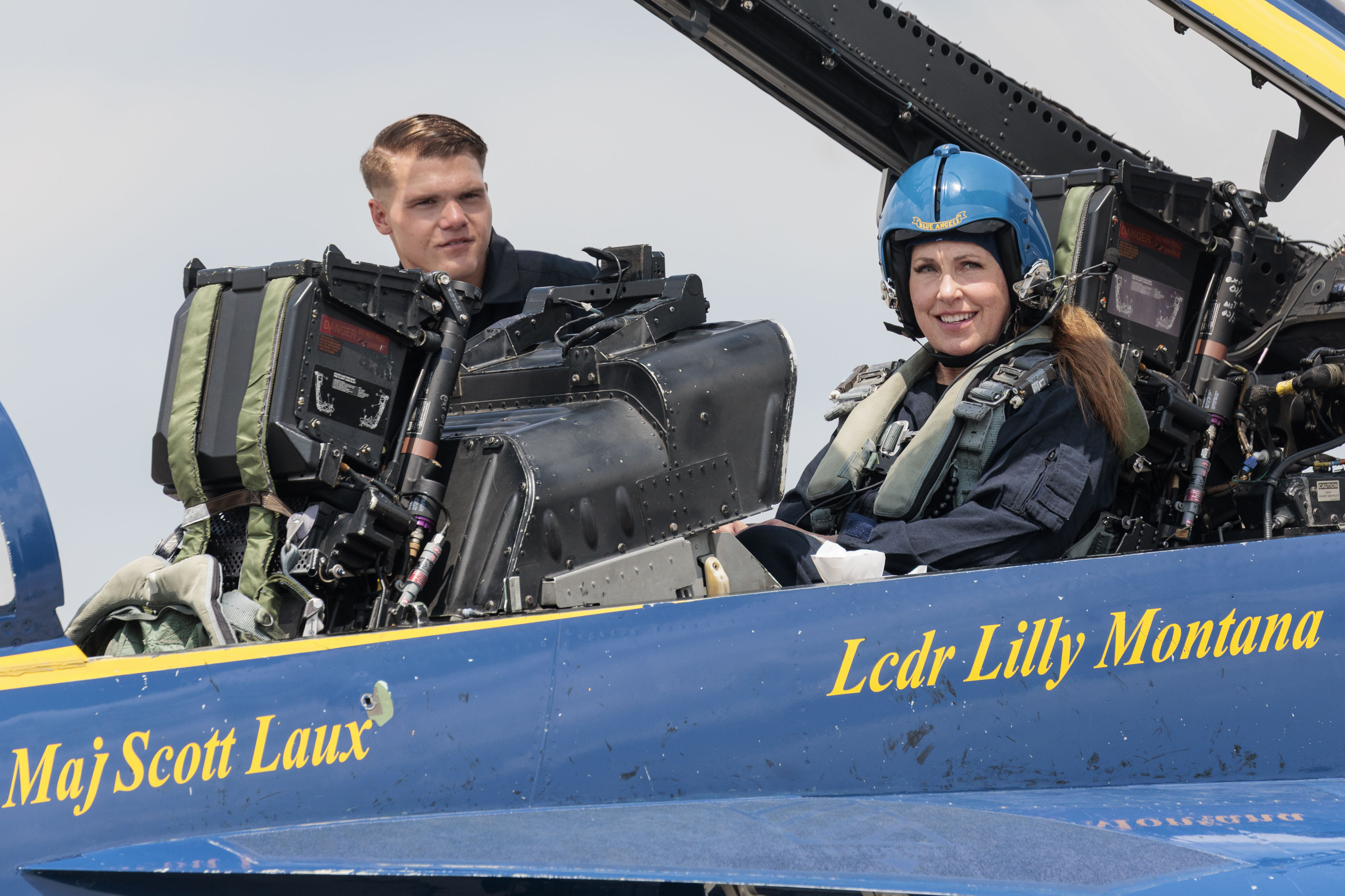 Pioneer swim coach rides along with U.S. Navy Blue Angels ahead of ...