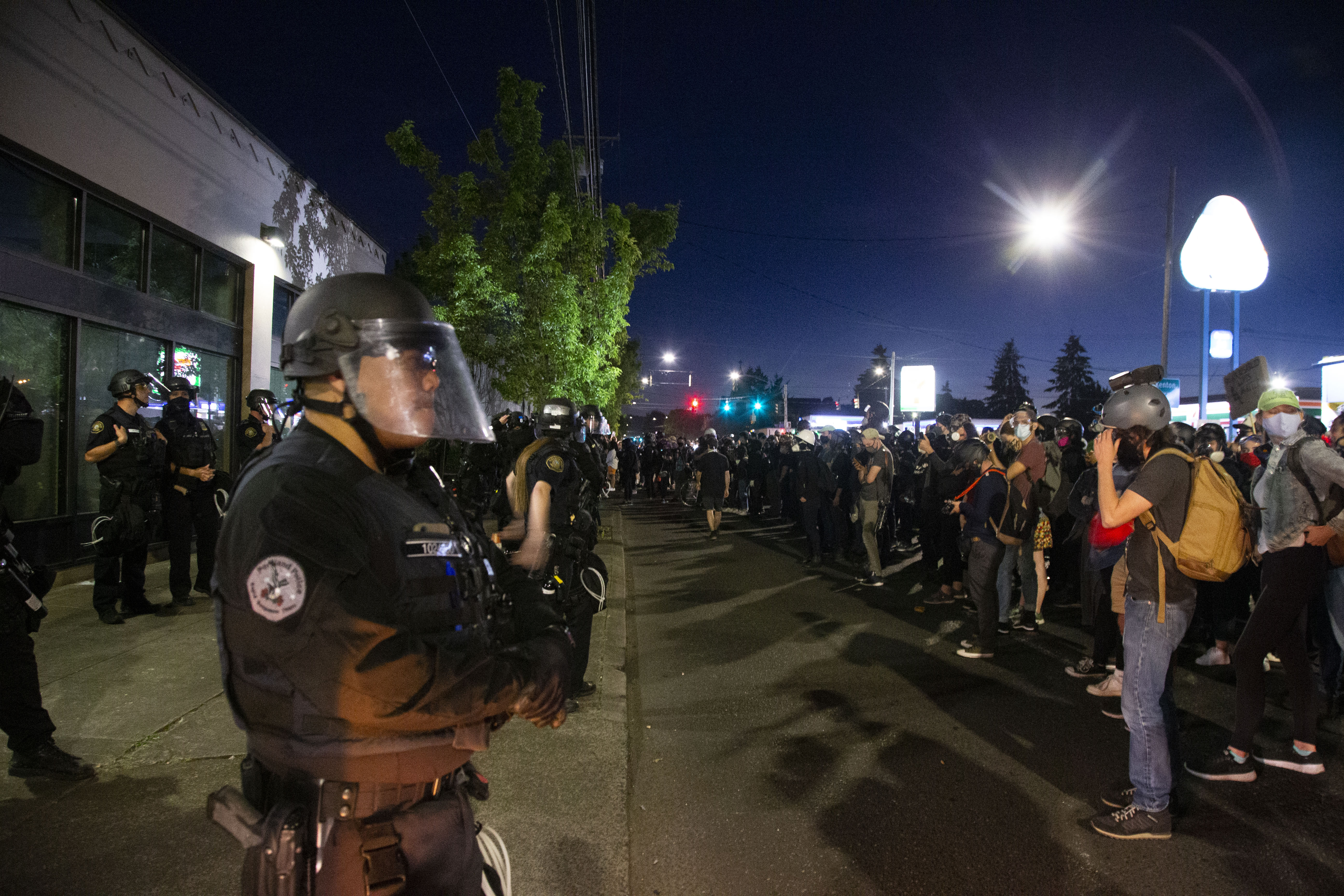 Hundreds of protesters gather outside police union in North Portland ...