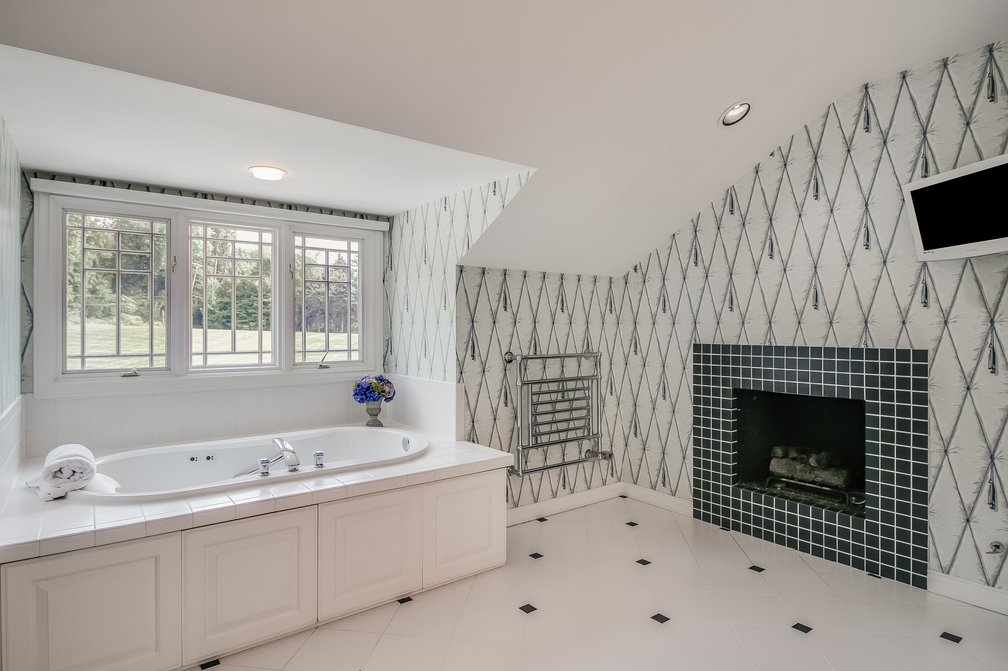 1100 Orchard Ridge Rd, Bloomfield Hills, Michigan on market for $4.2M ...