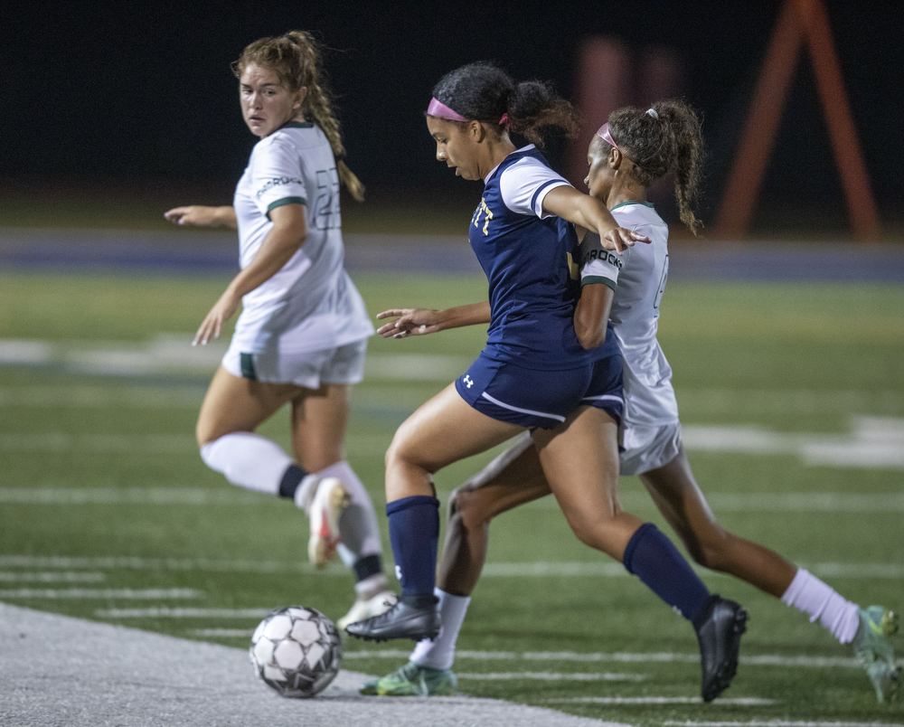 Trinity girls tie with Bishop McDevitt 1-1 in 2OT - pennlive.com