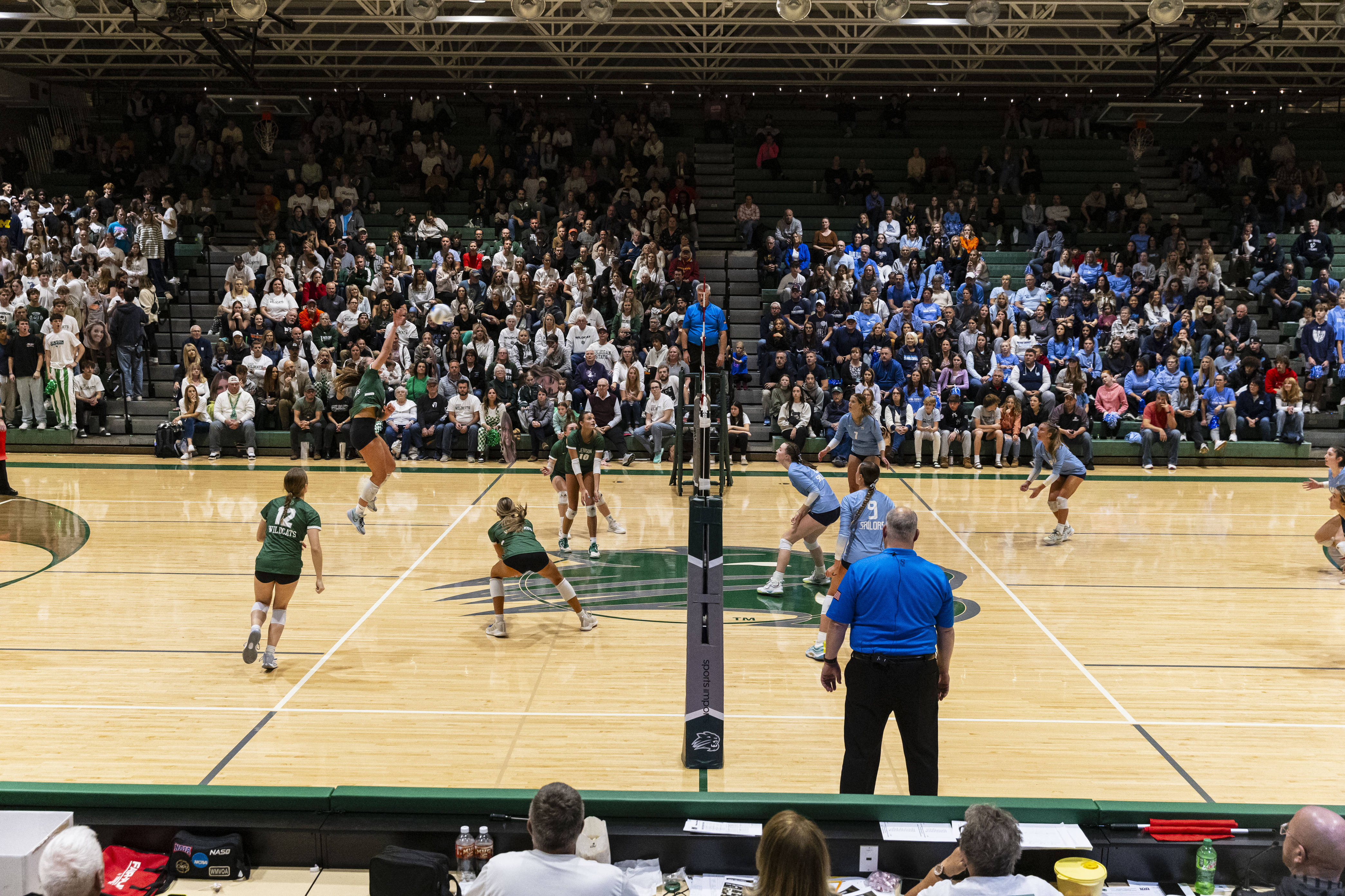 Mona Shores and Jenison go head-to-head in D1 volleyball regional ...